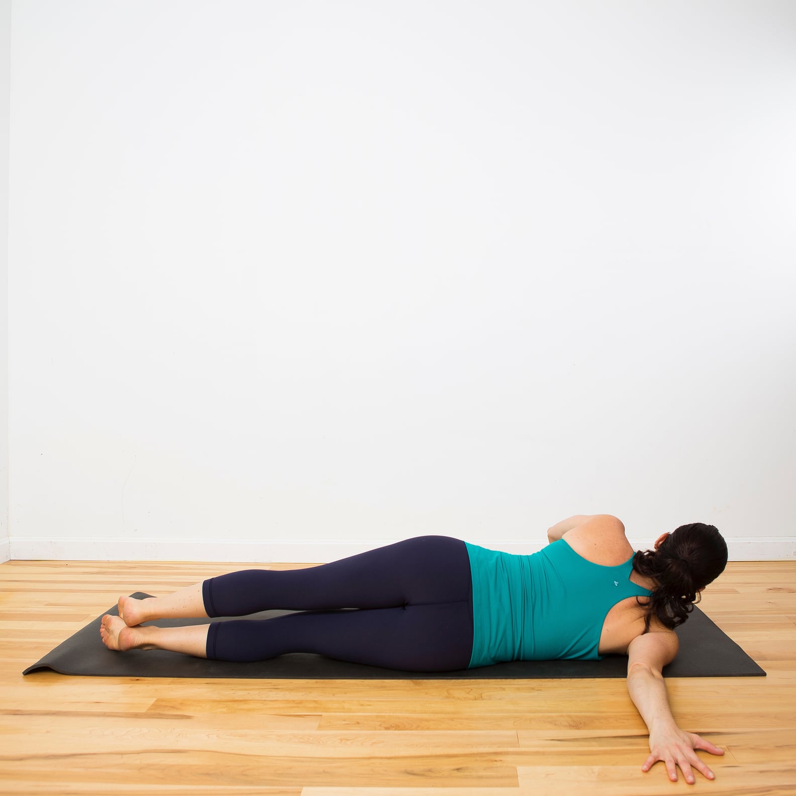 Shoulder-Opening Spinal Twist | PS Fitness