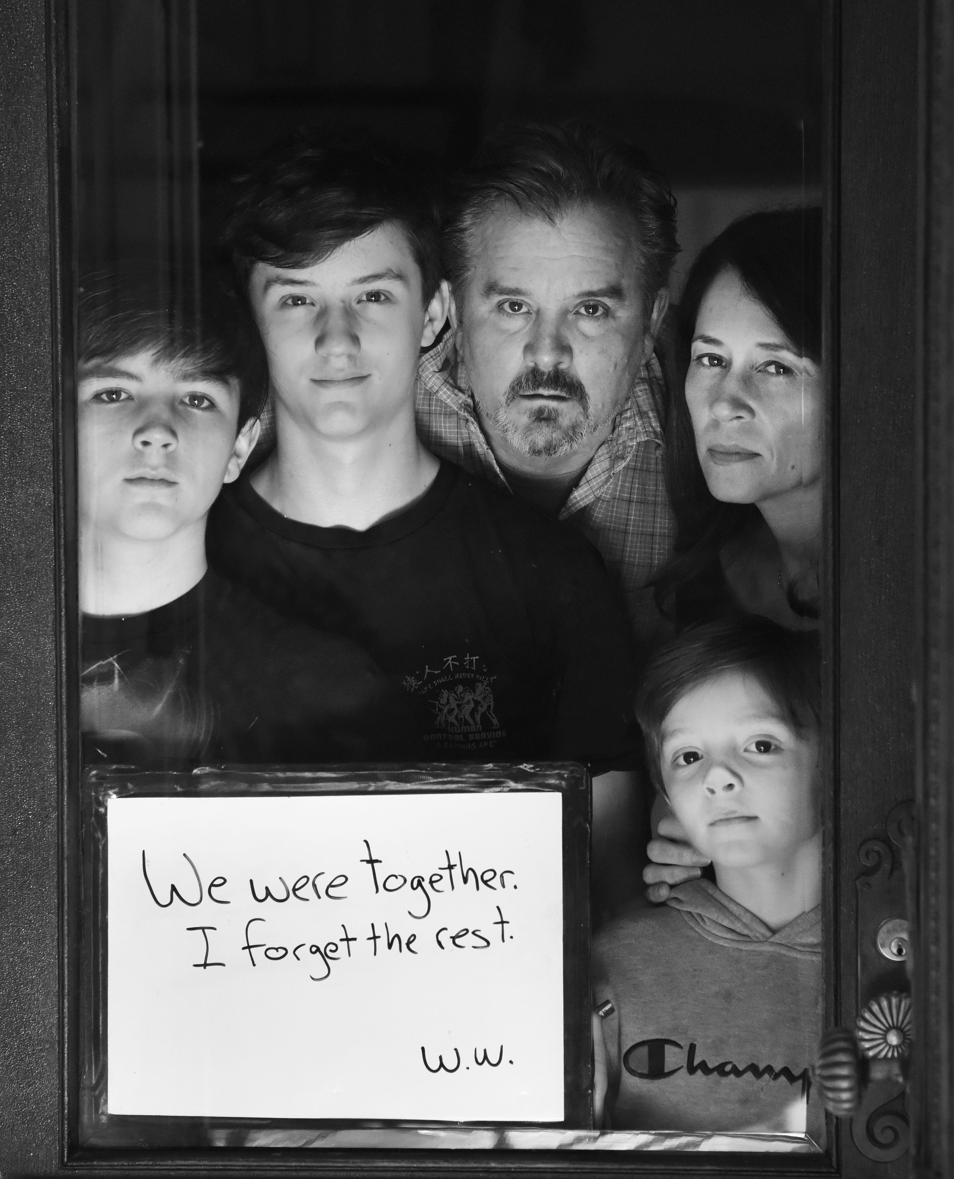 Photographer's Portraits of Families Social Distancing | PS Family
