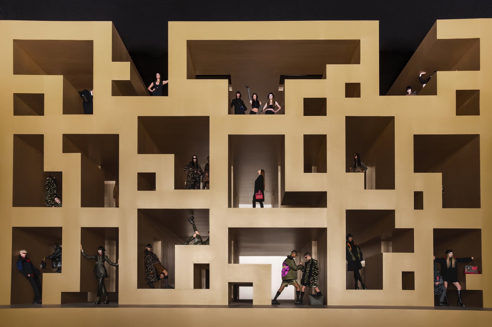 Versace's Fall/Winter 2021 Collection Stars Gigi Hadid | POPSUGAR Fashion