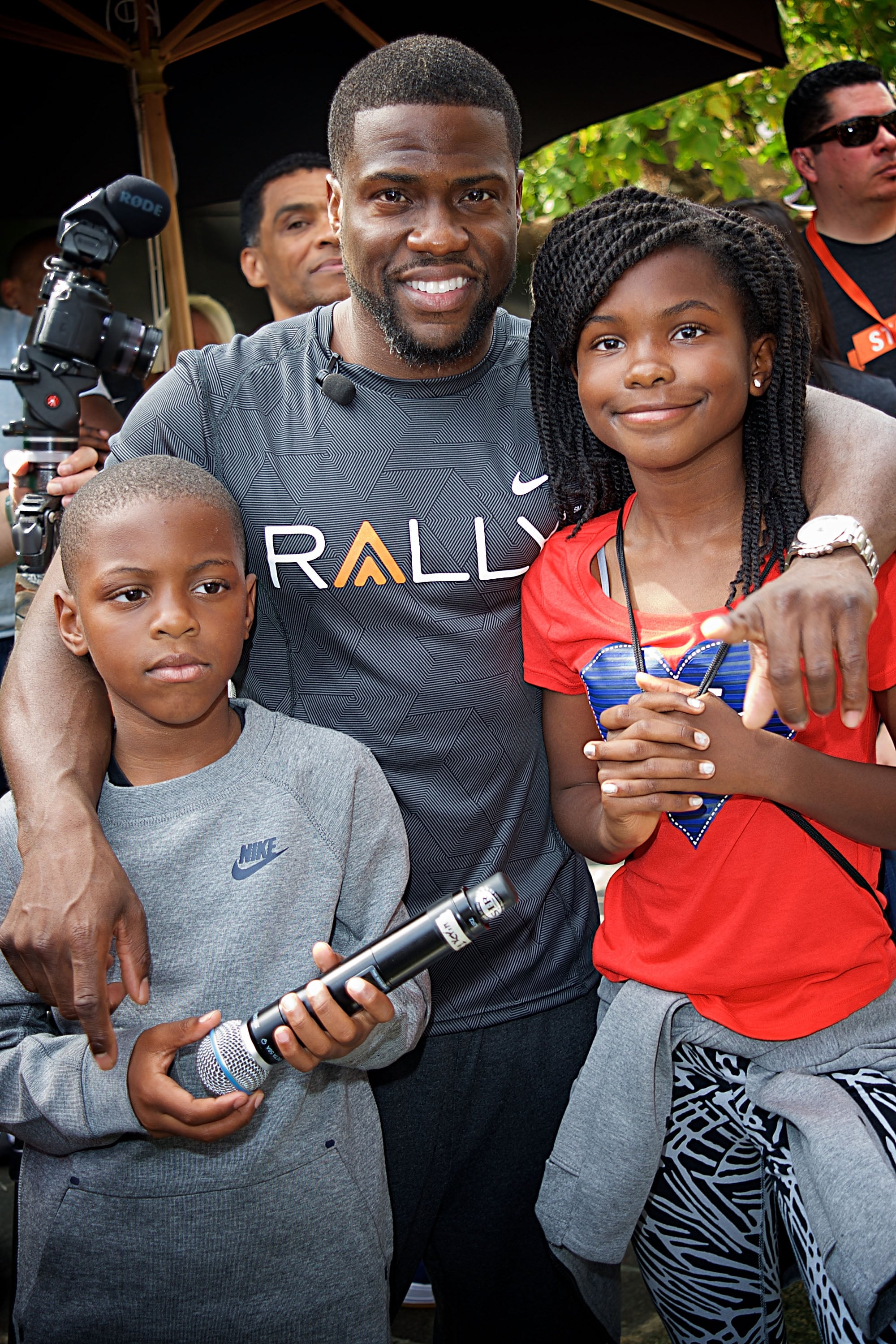 Kevin Hart's Cutest Family Pictures | PS Celebrity