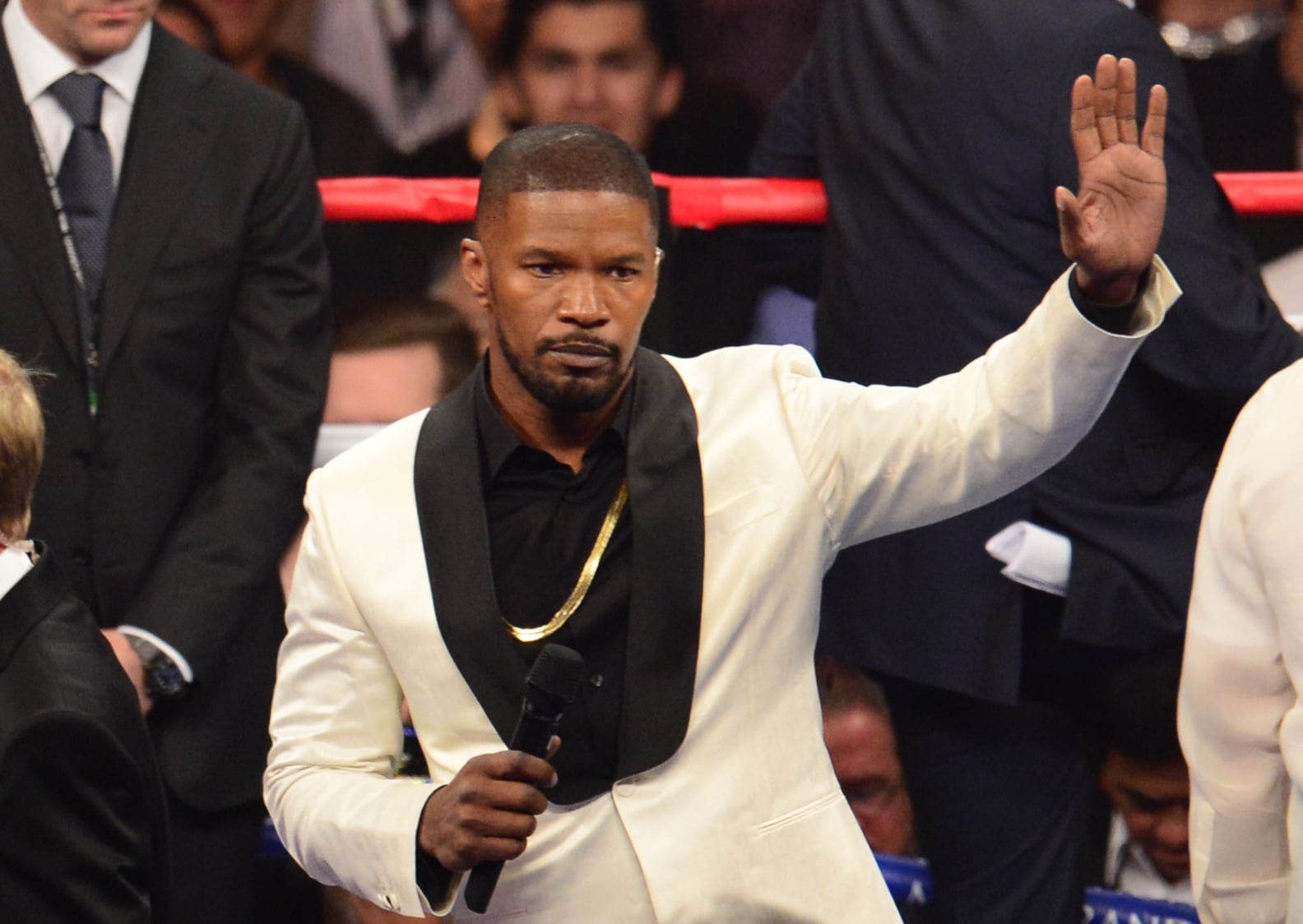 Celebrities at Mayweather vs. Pacquiao Boxing Match | Photos | POPSUGAR ...