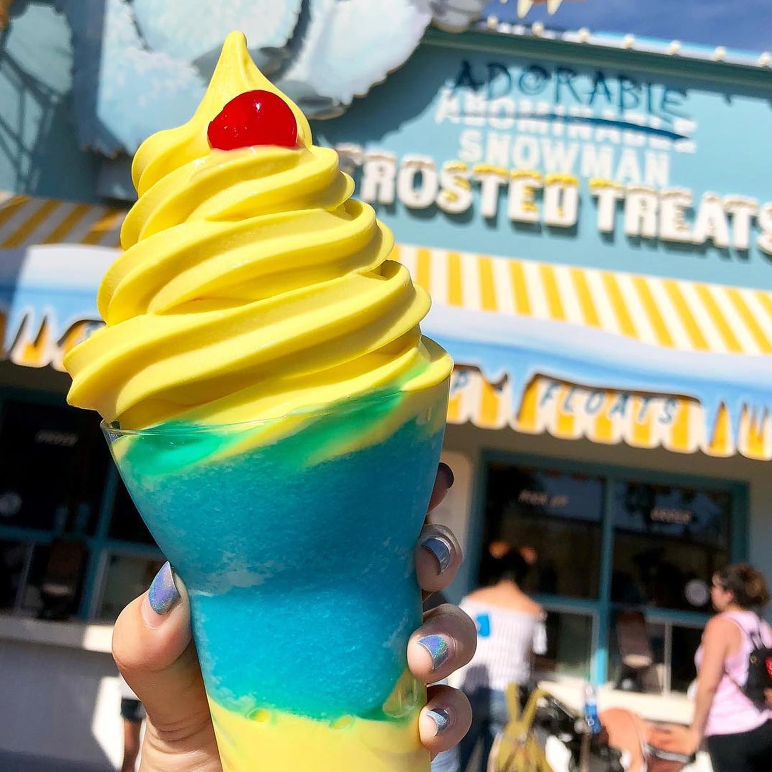 What's in the Disneyland Pixar Pier Parfait? | PS Food
