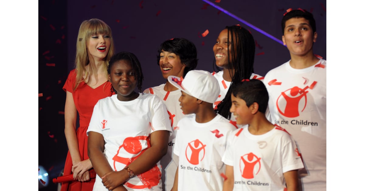 Taylor Swift | Celebrities Doing Charity Work | Pictures | POPSUGAR ...