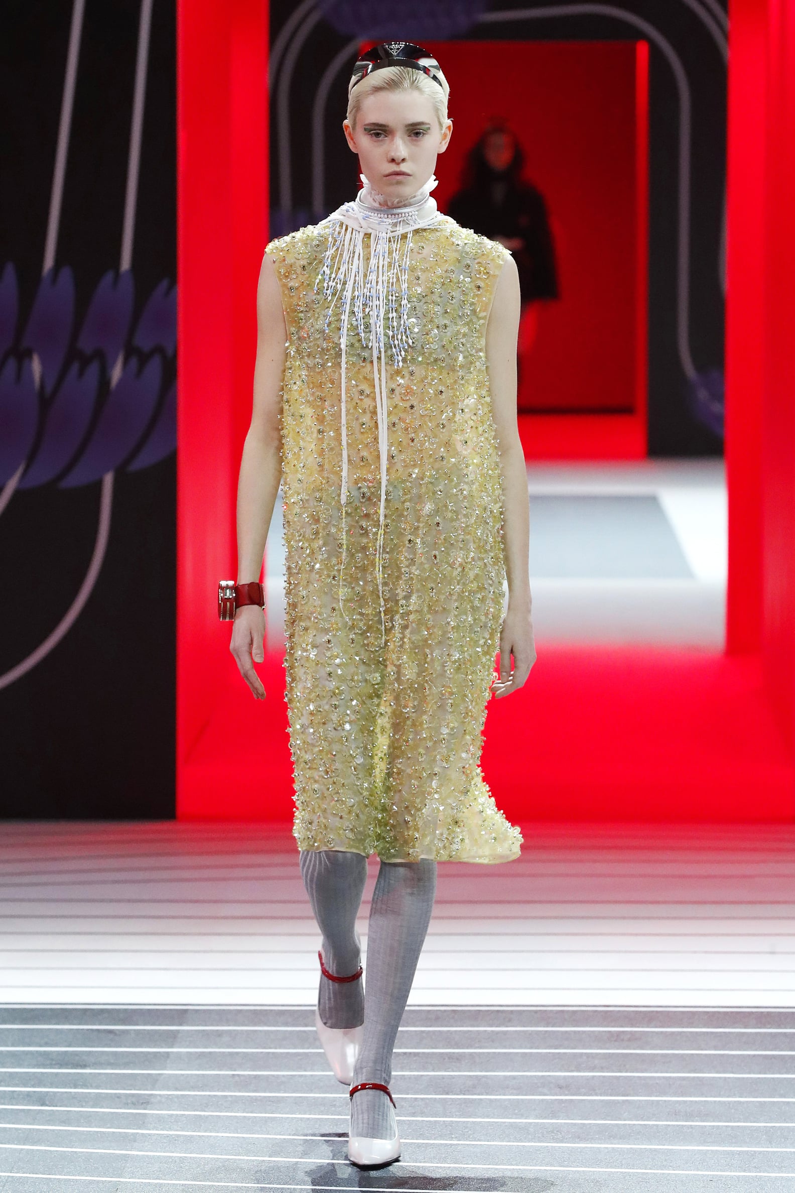 Most Memorable Runway Looks From Fashion Week Fall 2020 | PS Fashion