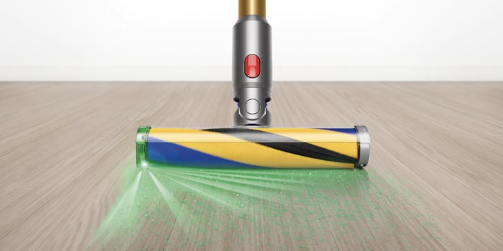 Dyson Outsize Absolute Cordless Vacuum Review 2022 | POPSUGAR Smart ...