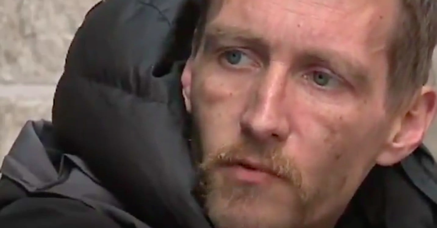 Homeless Man Helps Manchester Explosion Victims | PS News