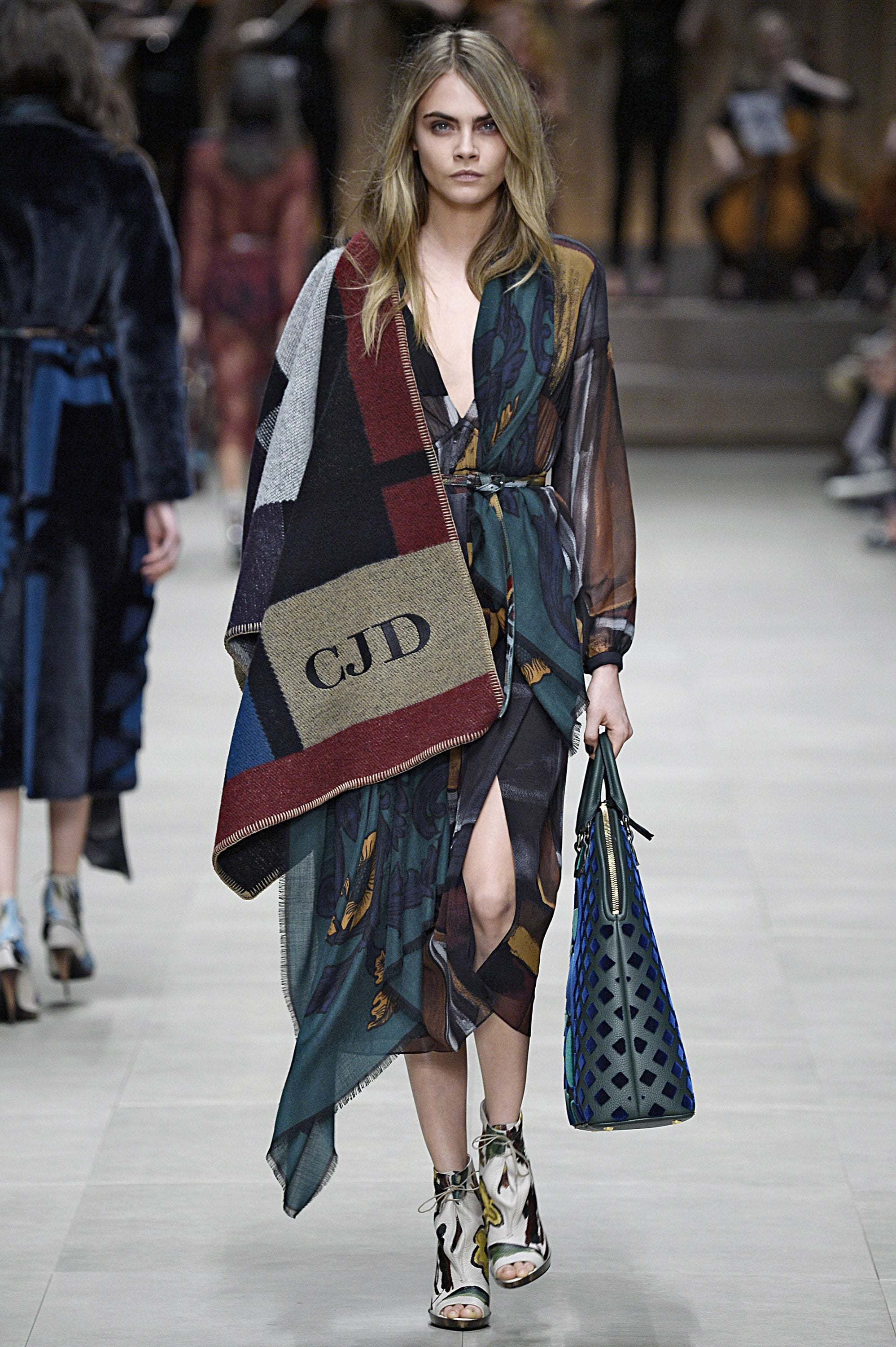 London Fashion Week Schedule For Spring 2015 | PS Fashion