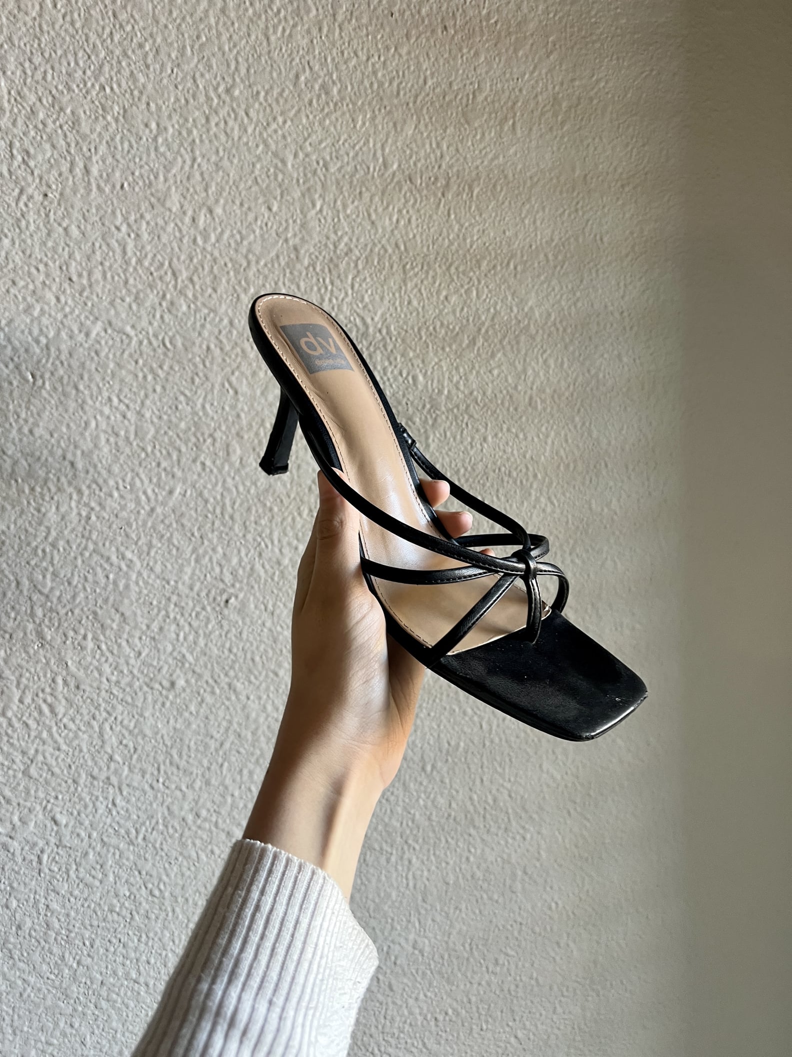 Dolce Vita Zini Thong Heel Review With Photos | PS Fashion