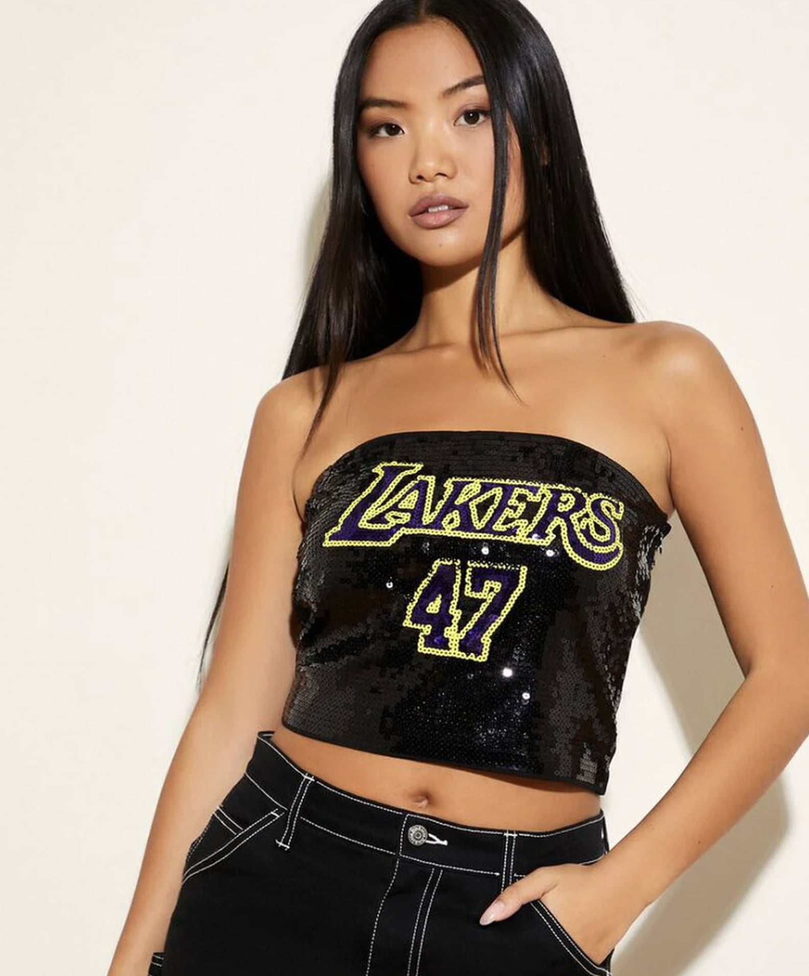 What to Wear to a Basketball Game | PS Fashion
