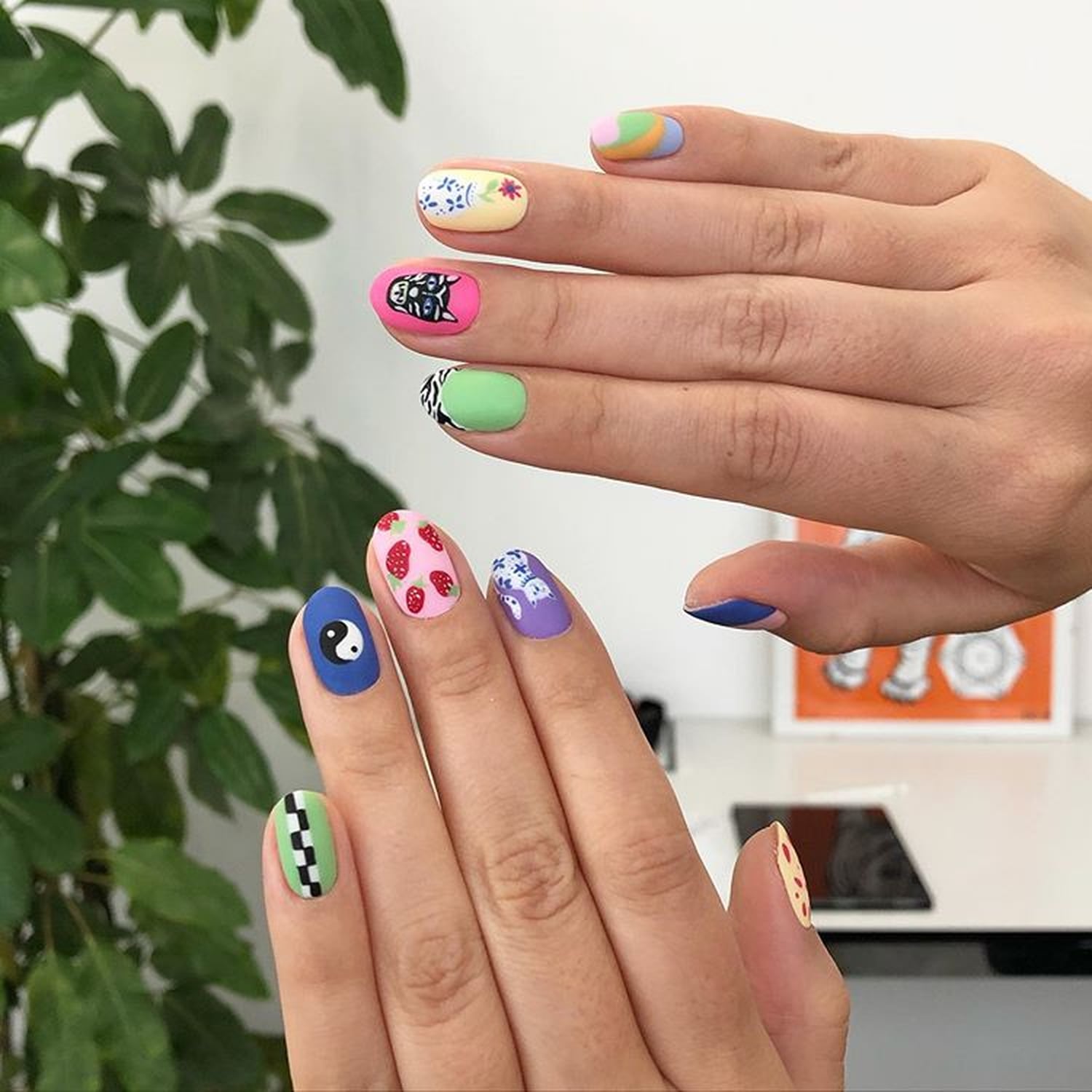 The Mismatched-Nail-Art Trend All Over Instagram | PS Beauty