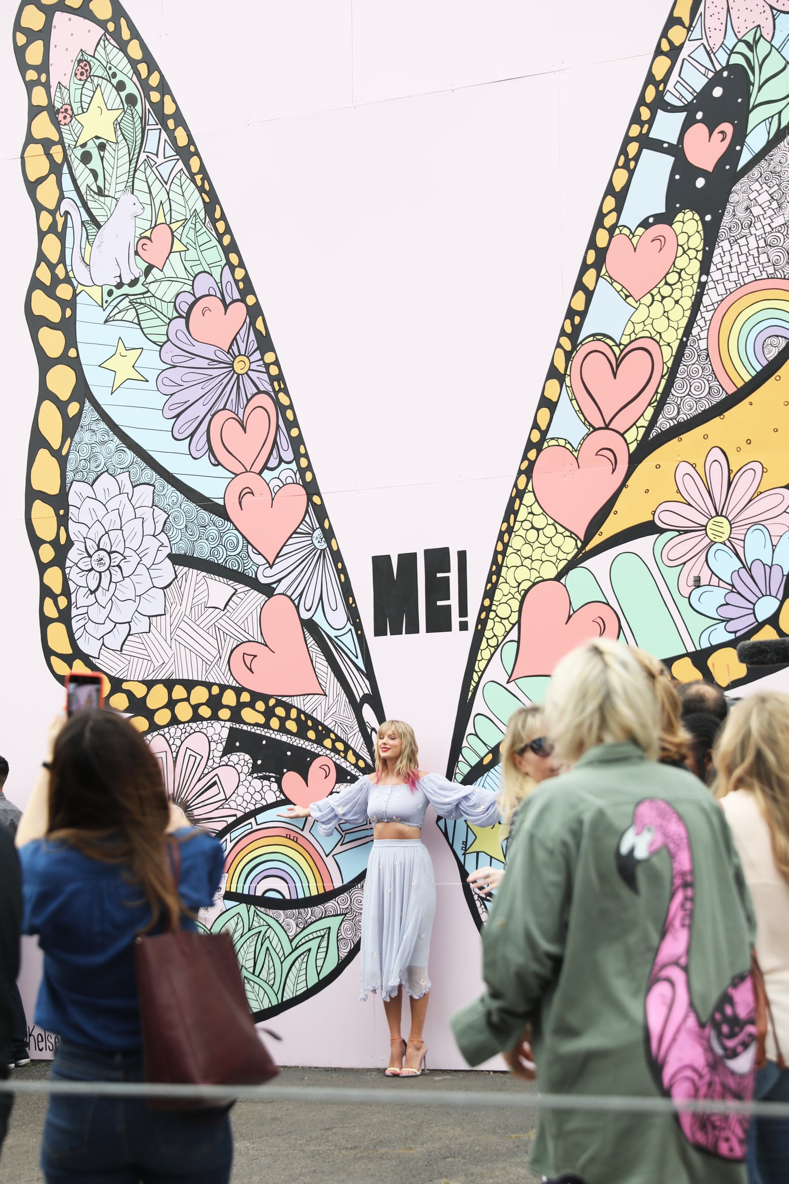 Taylor Swift Butterfly Wall Mural in Nashville 2019 Pictures | PS Celebrity