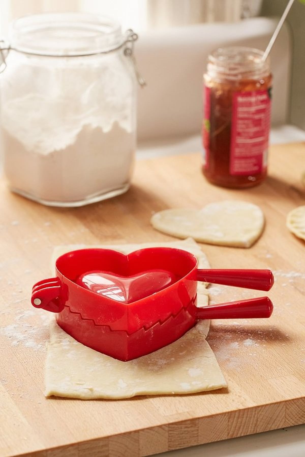 Heart-Shaped Kitchen Tools | PS Food