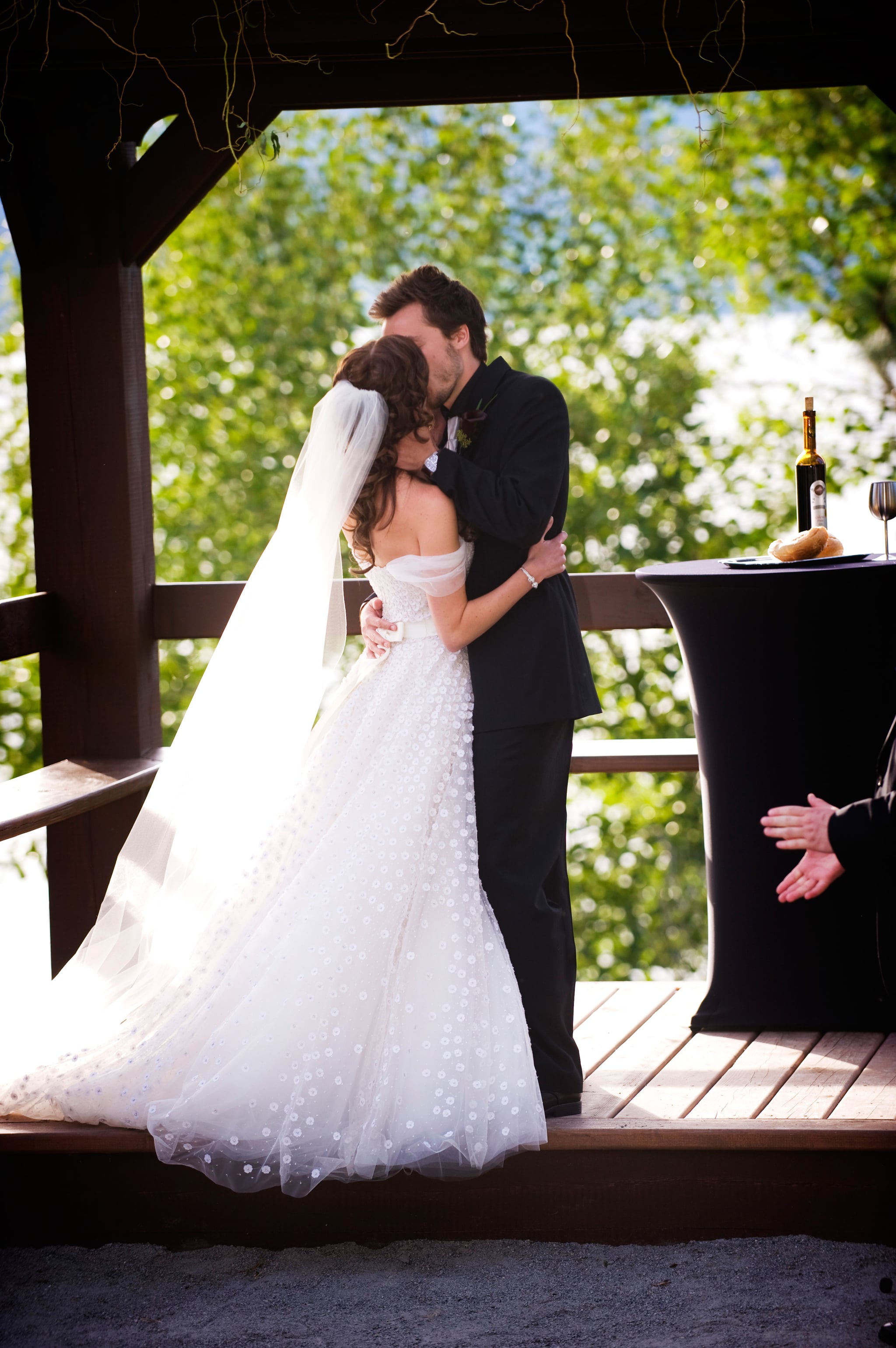 Kiss The Bride You Wont Believe This Is A Backyard Wedding — But It Is Popsugar Love And Sex