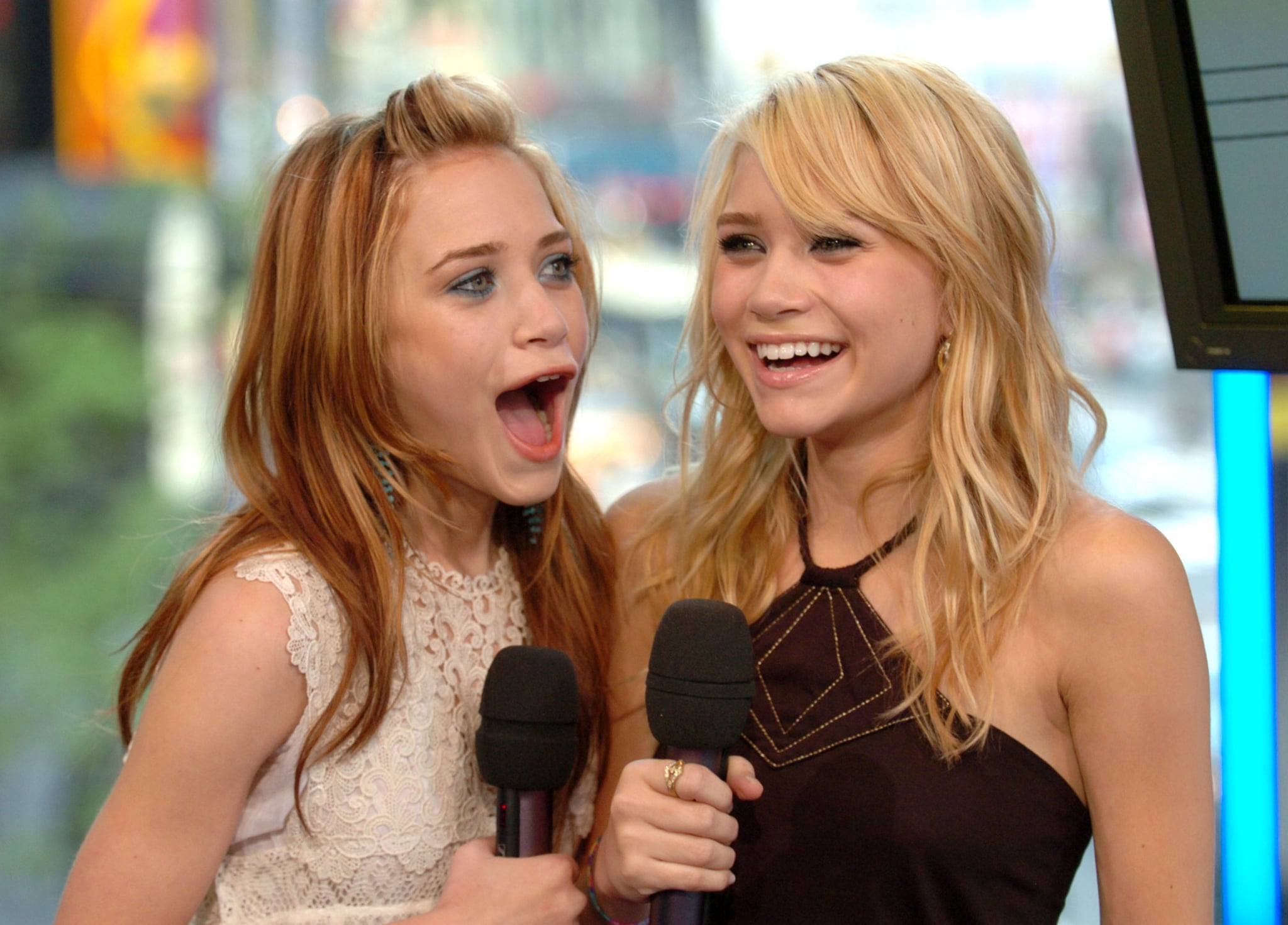 Olsen Twins Smiling With Teeth