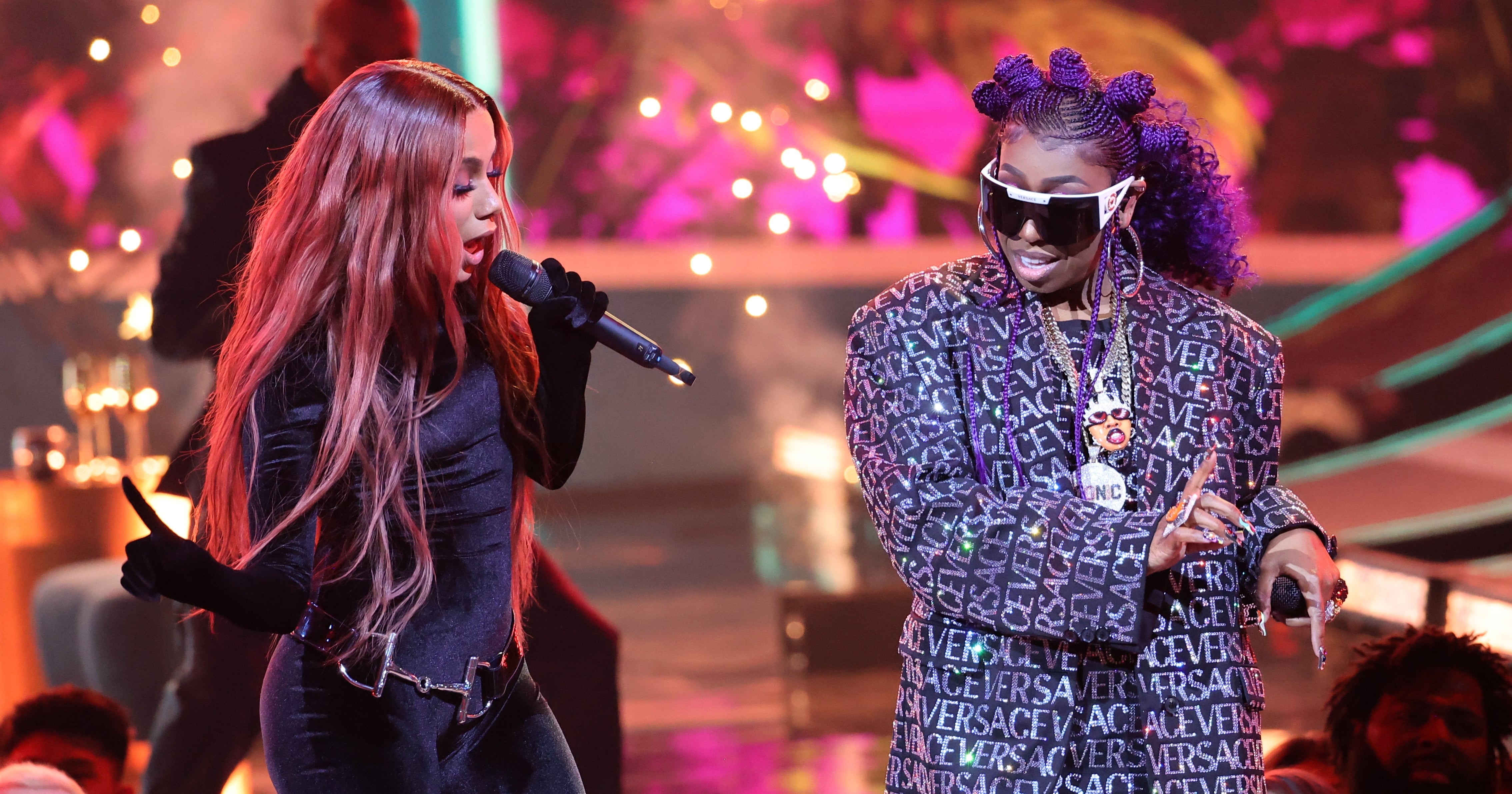 Watch the 2022 AMAs Performances | Videos | PS Entertainment