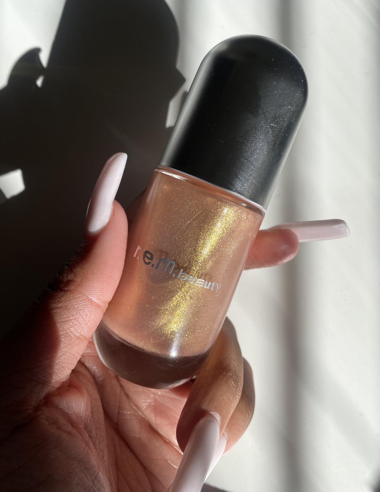 R.e.m. Dreamglow Highlight Serum Review With Photos | PS Beauty