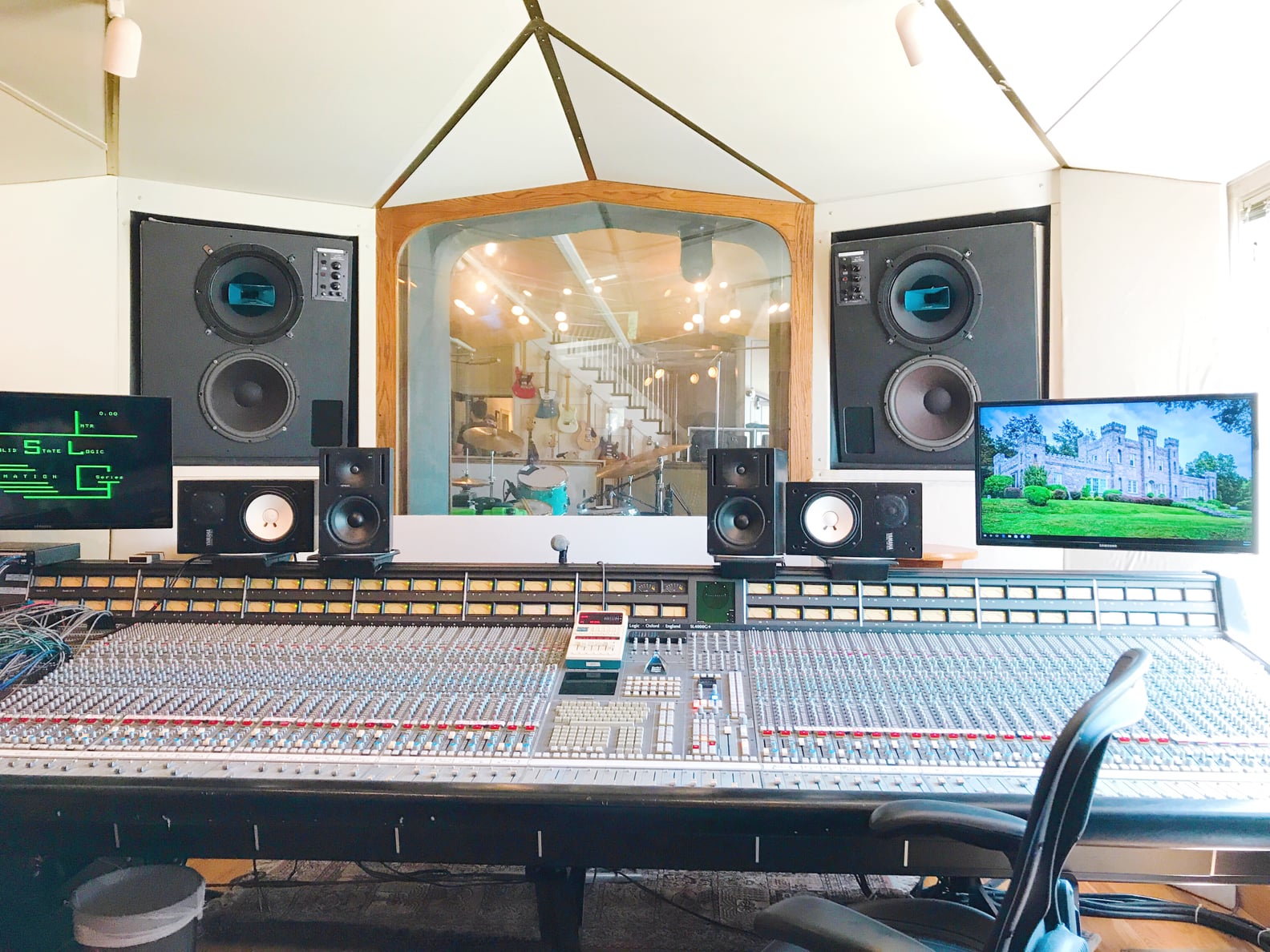 Castle Recording Studios Near Nashville | PS Smart Living
