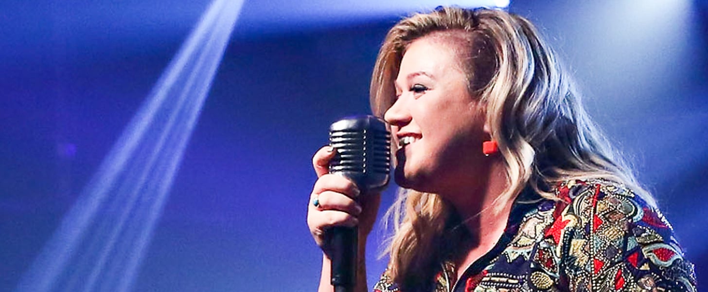 Kelly Clarkson Singing "Piece by Piece" on American Idol | POPSUGAR ...