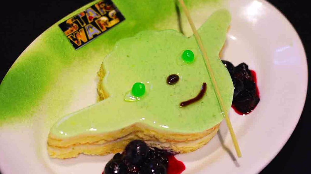 Star Wars Restaurant at Disney World | POPSUGAR Tech