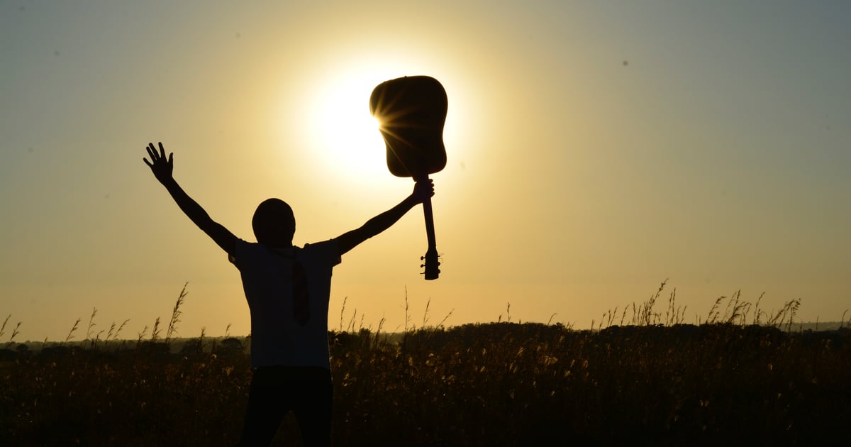 Happy Country Songs 2019 | POPSUGAR Entertainment UK