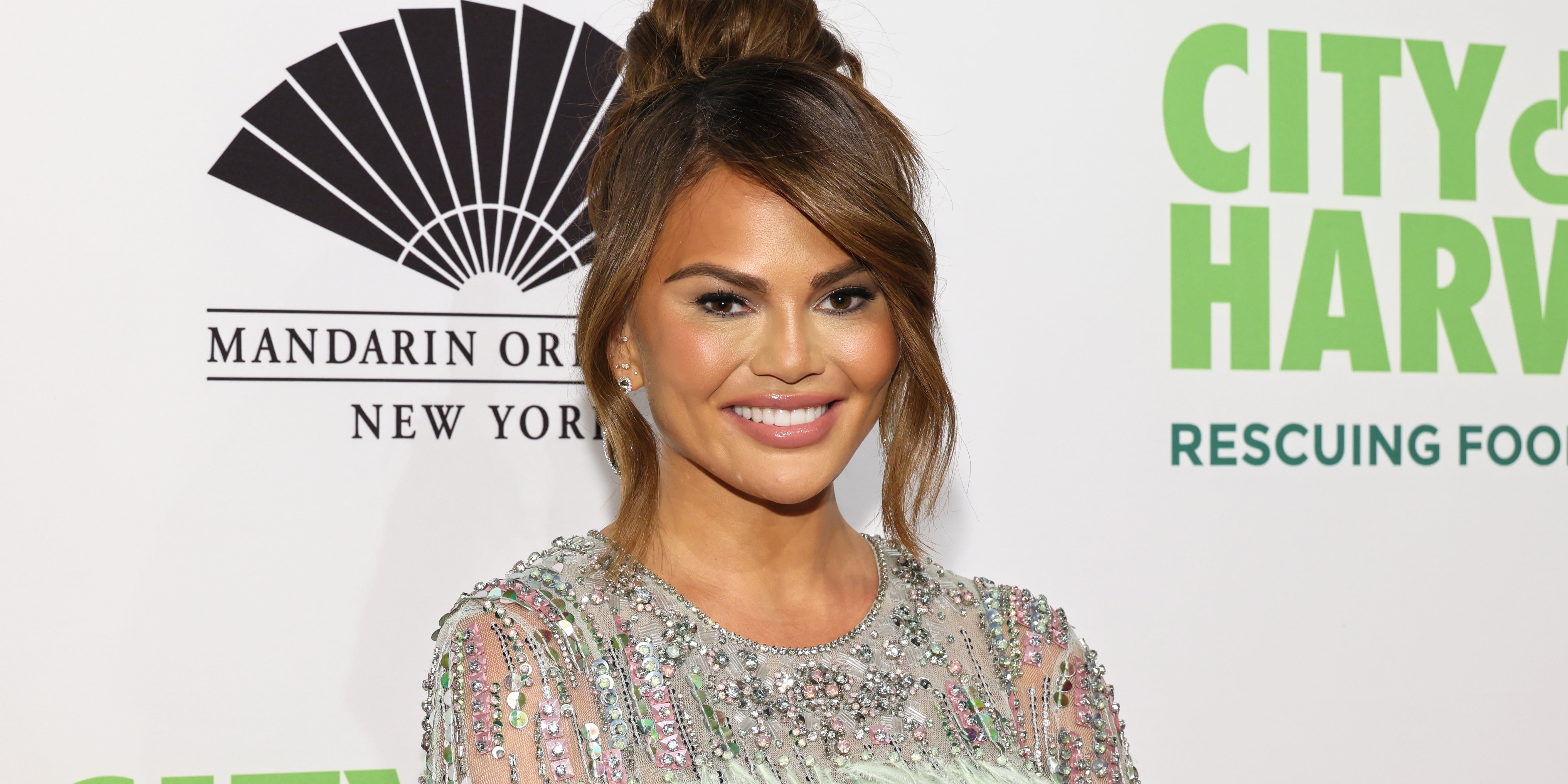 Chrissy Teigen Celebrates One Year of Sobriety | POPSUGAR Fitness