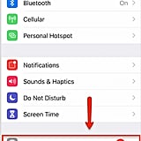 How to Take a Screenshot on iPhone XR, X, XS, and XS Max | POPSUGAR Tech