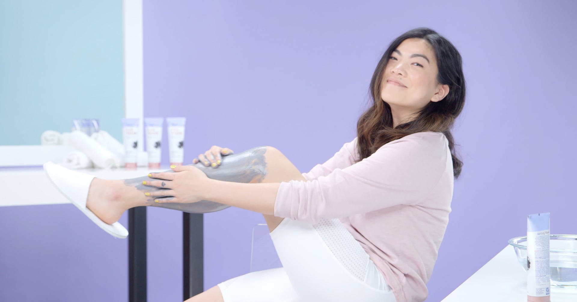 Nair Charcoal Leg Mask Review | PS Beauty