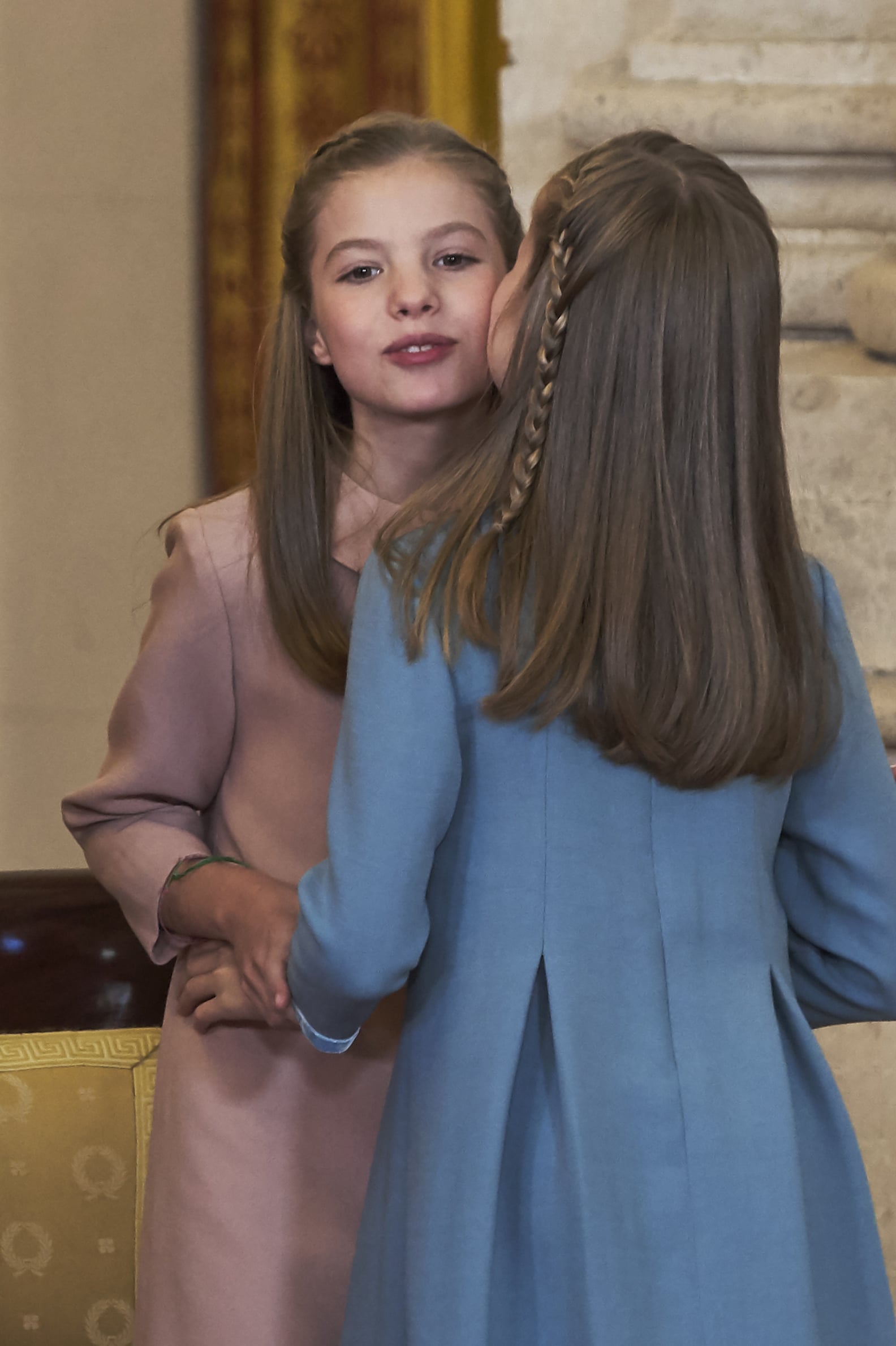 Princess Leonor Receiving the Order of Golden Fleece 2018 | PS Celebrity