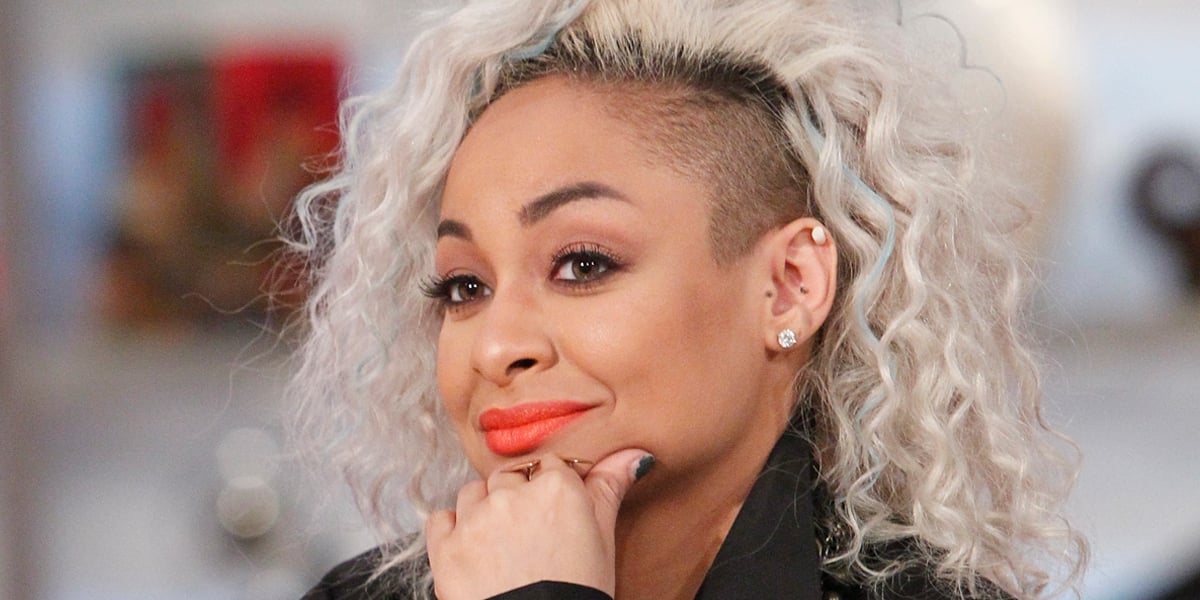 Raven-Symoné Debuts a Polka-Dot Buzz Cut on the Red Carpet | POPSUGAR ...