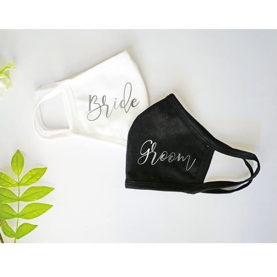 Sarah Hyland and Wells Adams Wear "Mr" and "Mrs" Face Masks | POPSUGAR ...