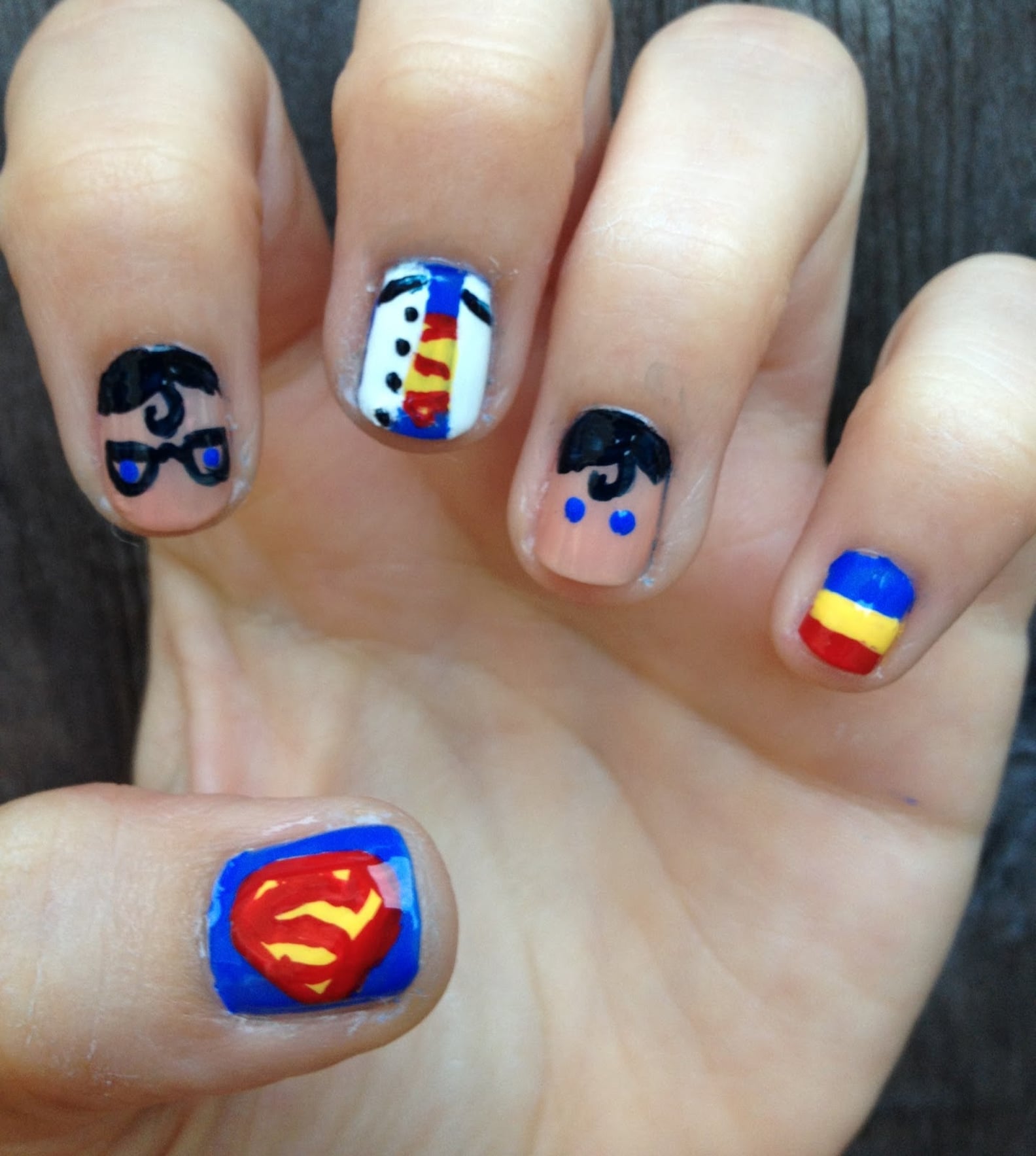 Superman Nail Art | PS Beauty
