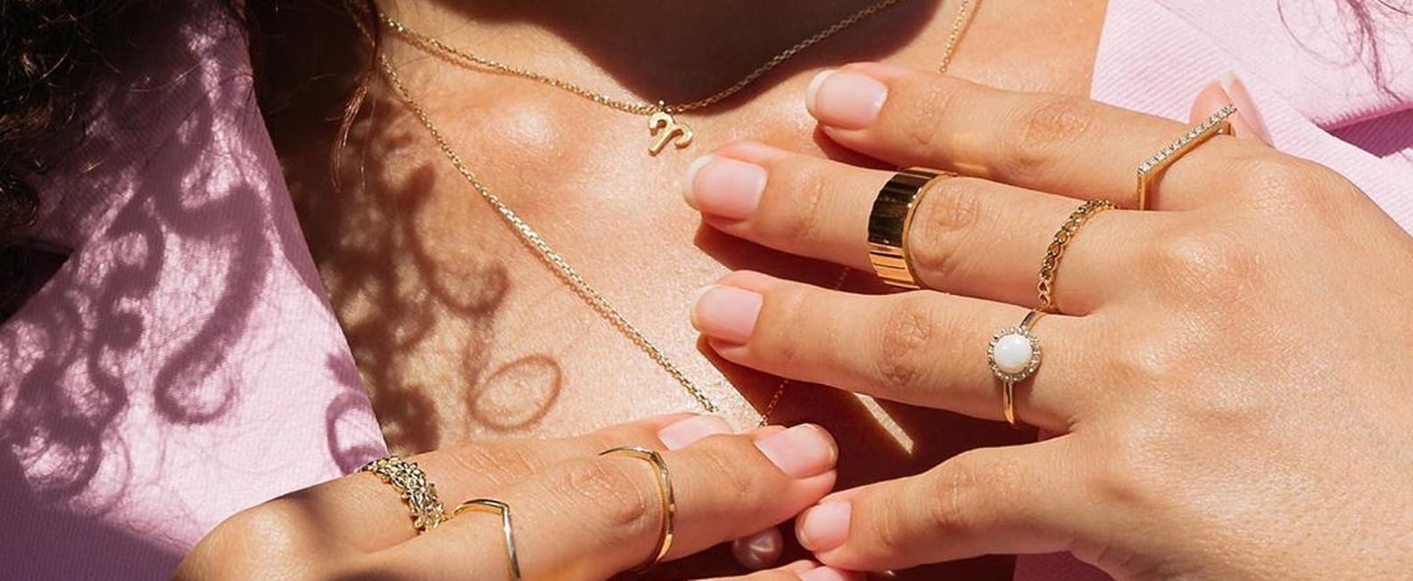 How to Layer Your Necklaces and Jewelry | PS Fashion