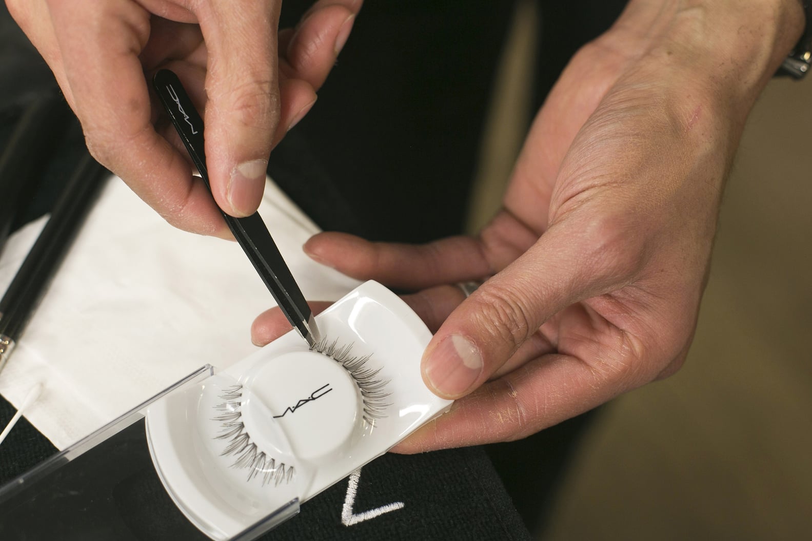 How to Put on Fake Eyelashes | PS Beauty