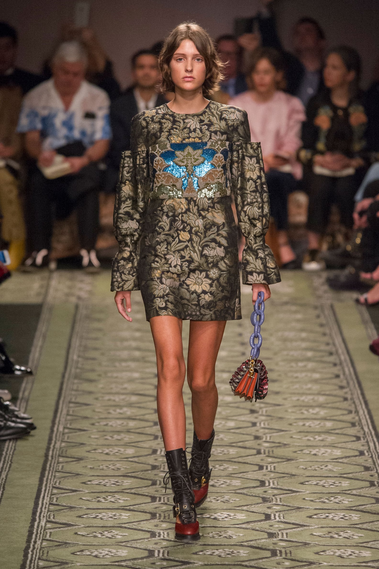 Burberry Runway Show September 2016 | PS Fashion