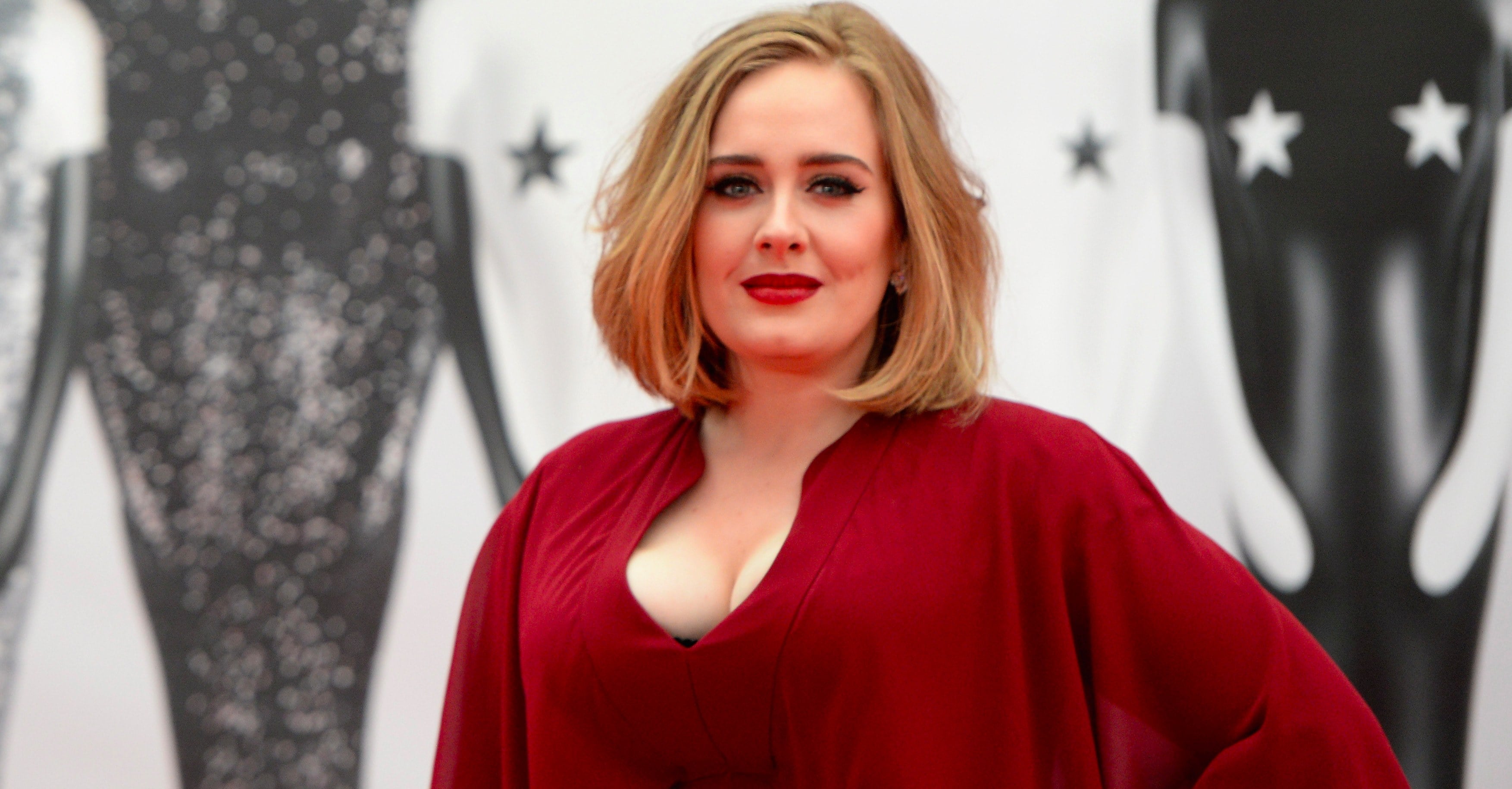 Adele Visiting Grenfell Tower Fire Victims in London 2017 | PS Celebrity