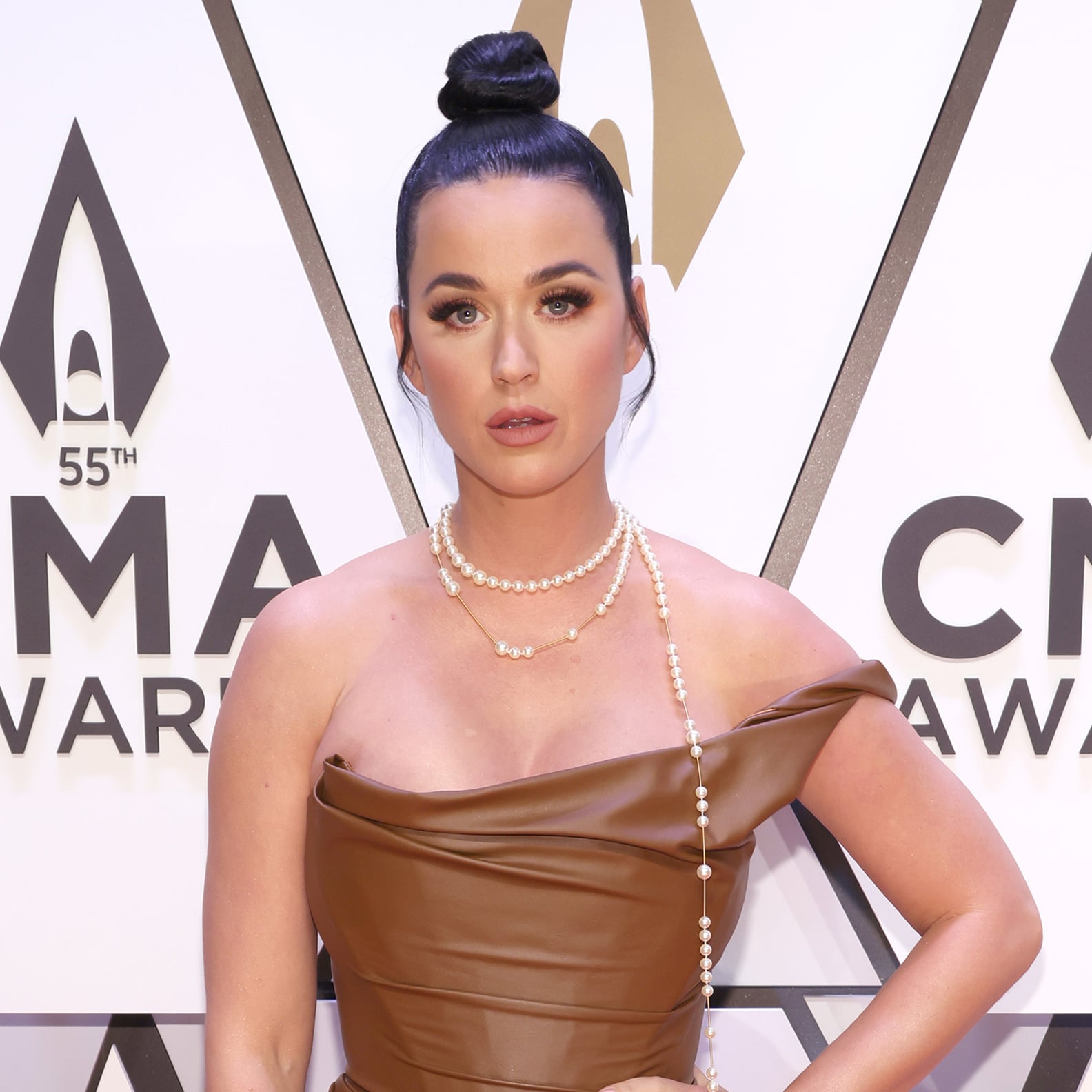 Katy Perry Wears Leather Corset Dress at CMA Awards 2021 | PS Fashion