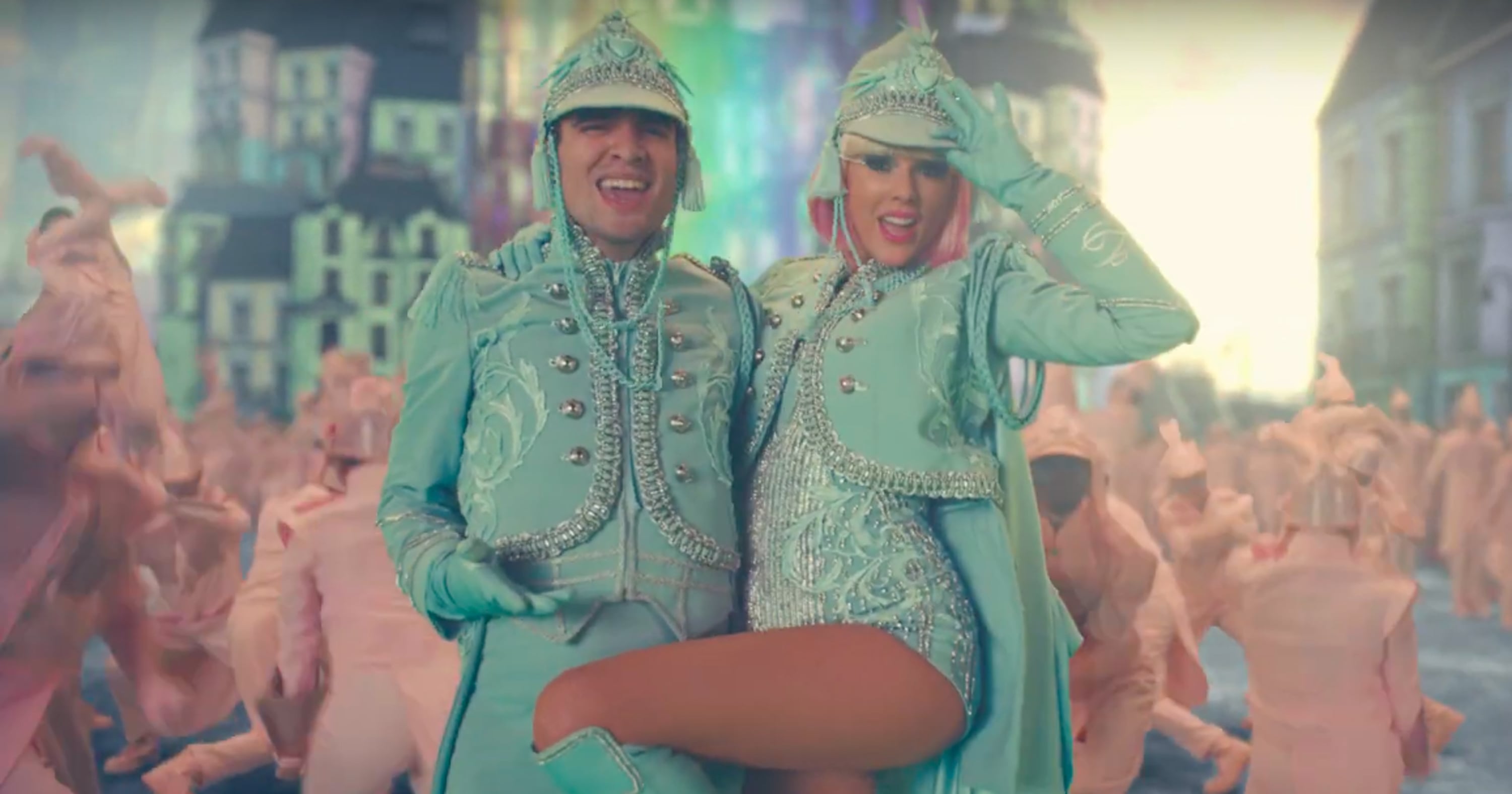 Taylor Swift "ME!" Music Video With Brendon Urie | PS Entertainment