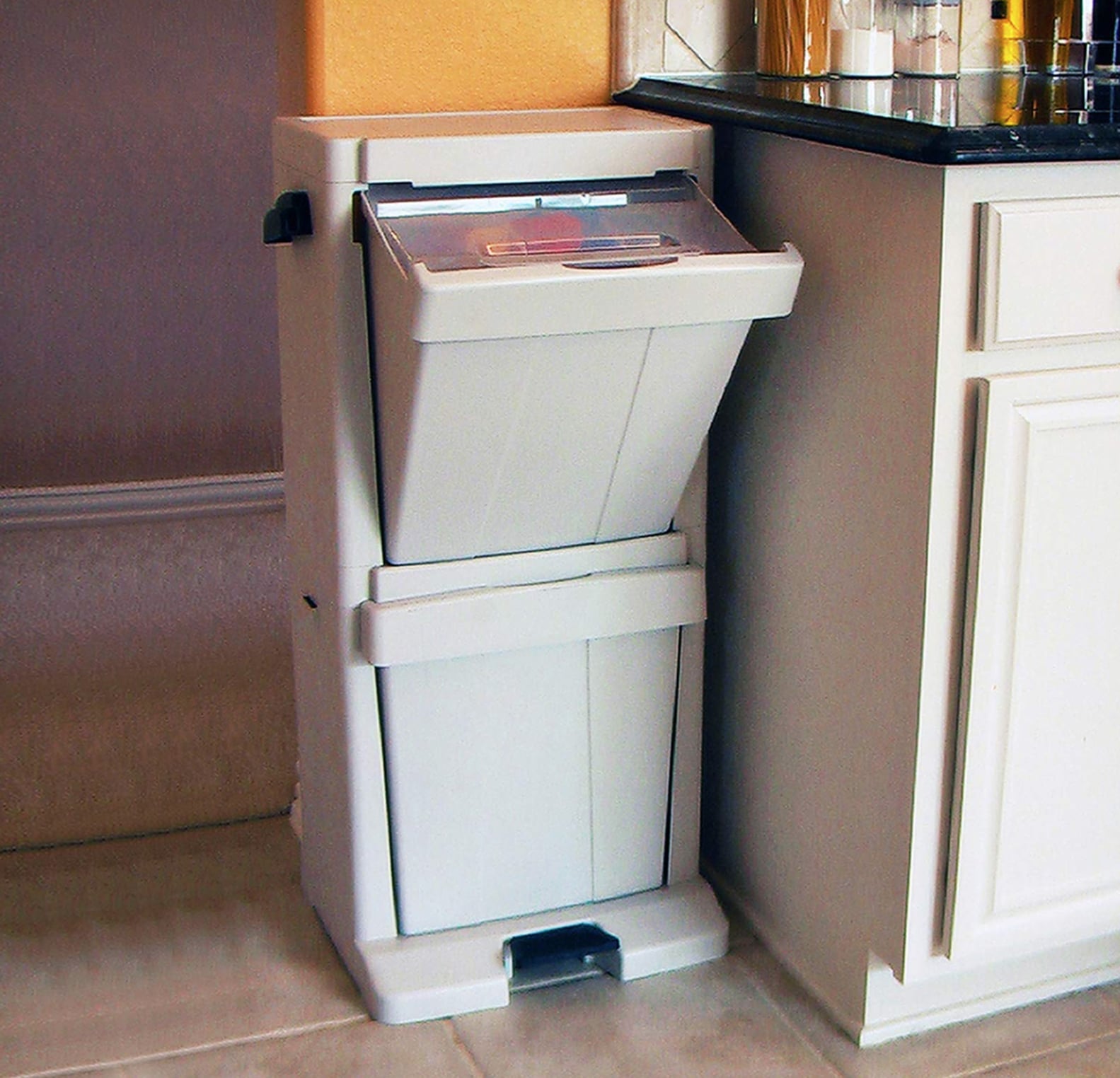 Helpful Products to Organize Your Pet's Clutter | PS Pets