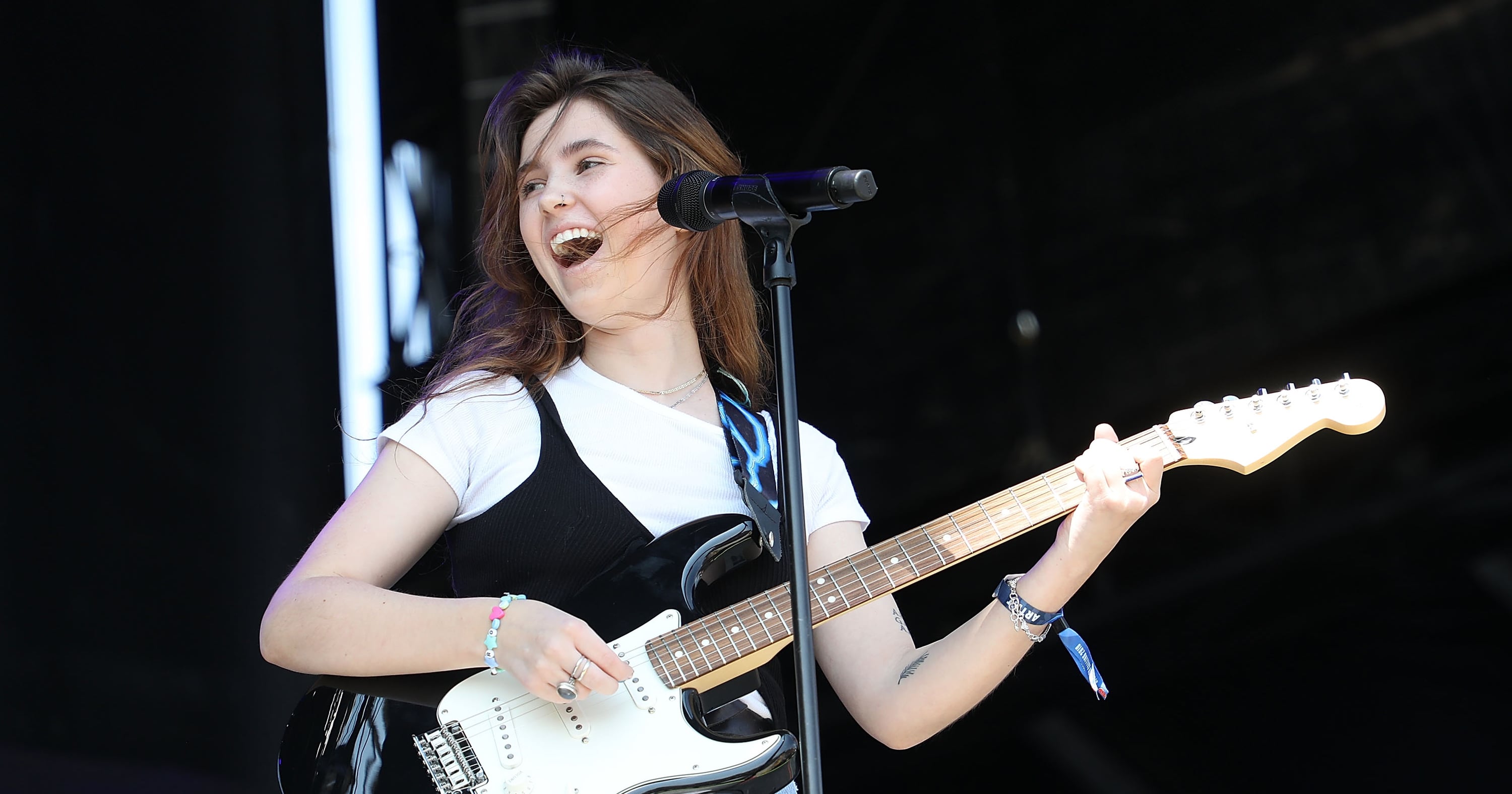 10 Reasons You Need to Be a Clairo Fan | PS Celebrity