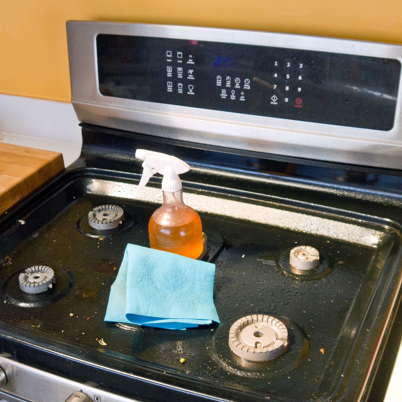 How to Clean Your Range Top | PS Smart Living