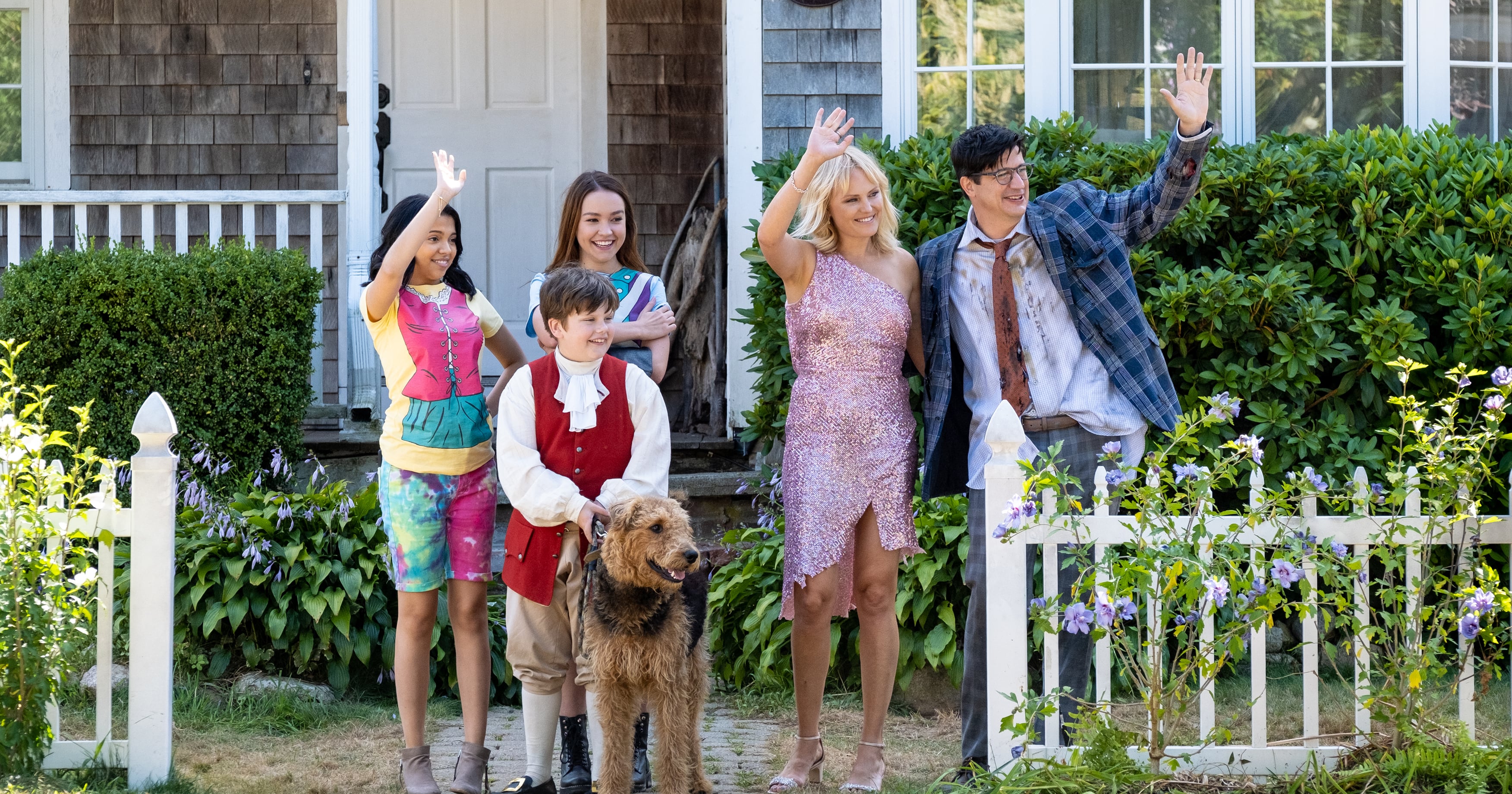 The Sleepover: A Parents' Guide to the Netflix Movie | POPSUGAR Family