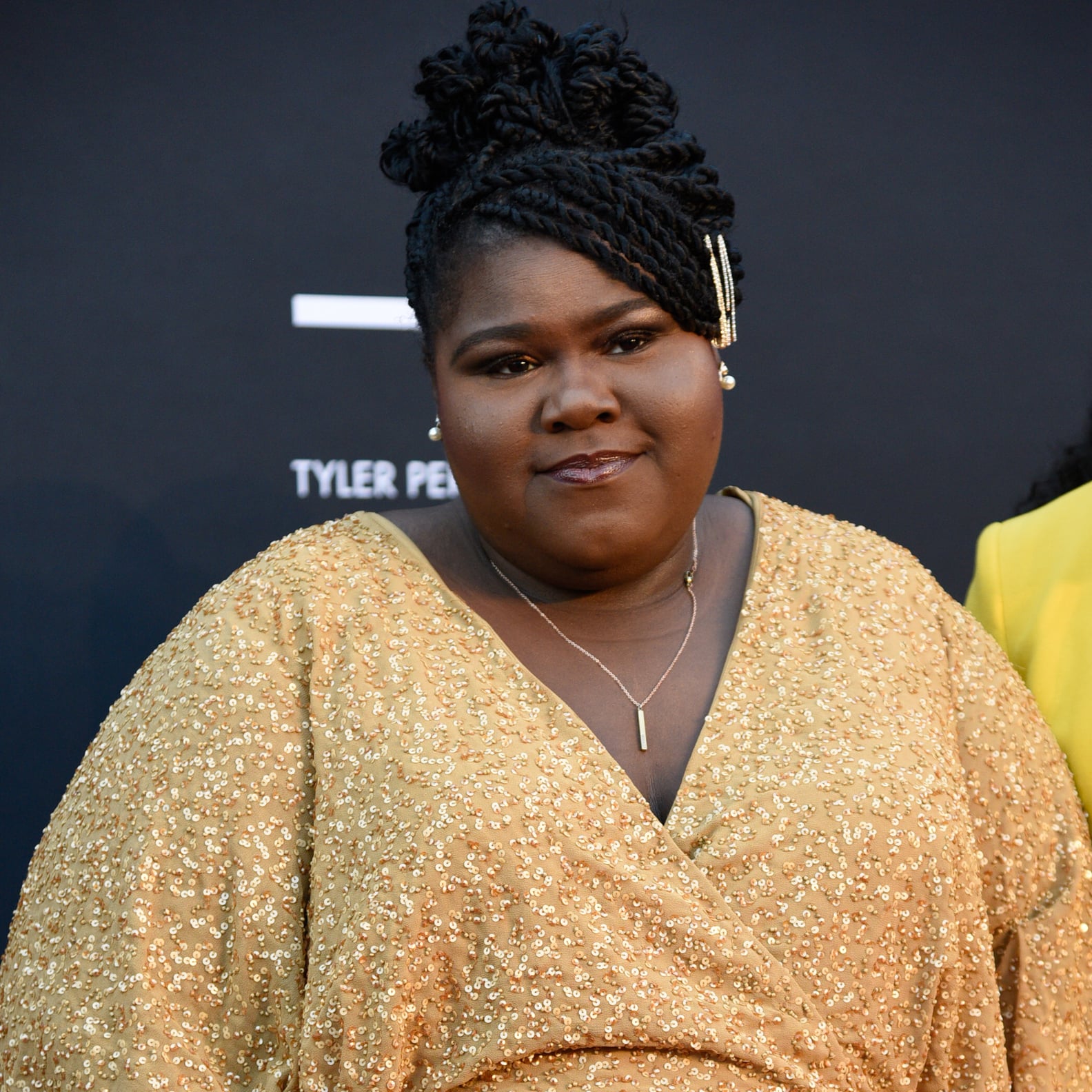 Gabourey Sidibe's Round Engagement Ring and Wedding Band | PS Fashion