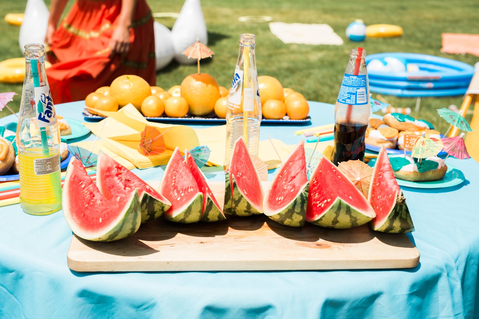 How To Throw a Pool-Less Party | PS Home