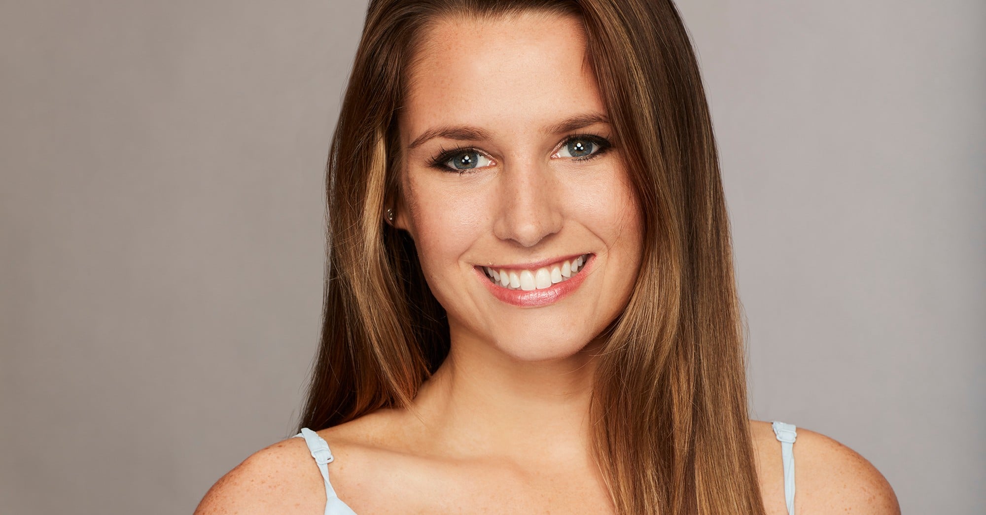 Who Is Alex Dillon the Sloth From The Bachelor? | PS Entertainment