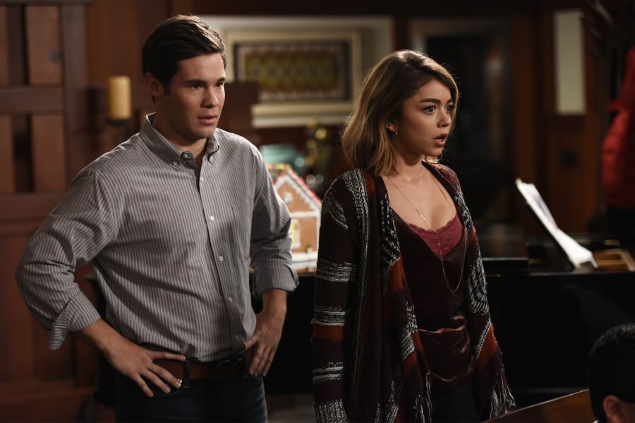 Modern Family Season 7 Christmas Pictures | POPSUGAR Entertainment