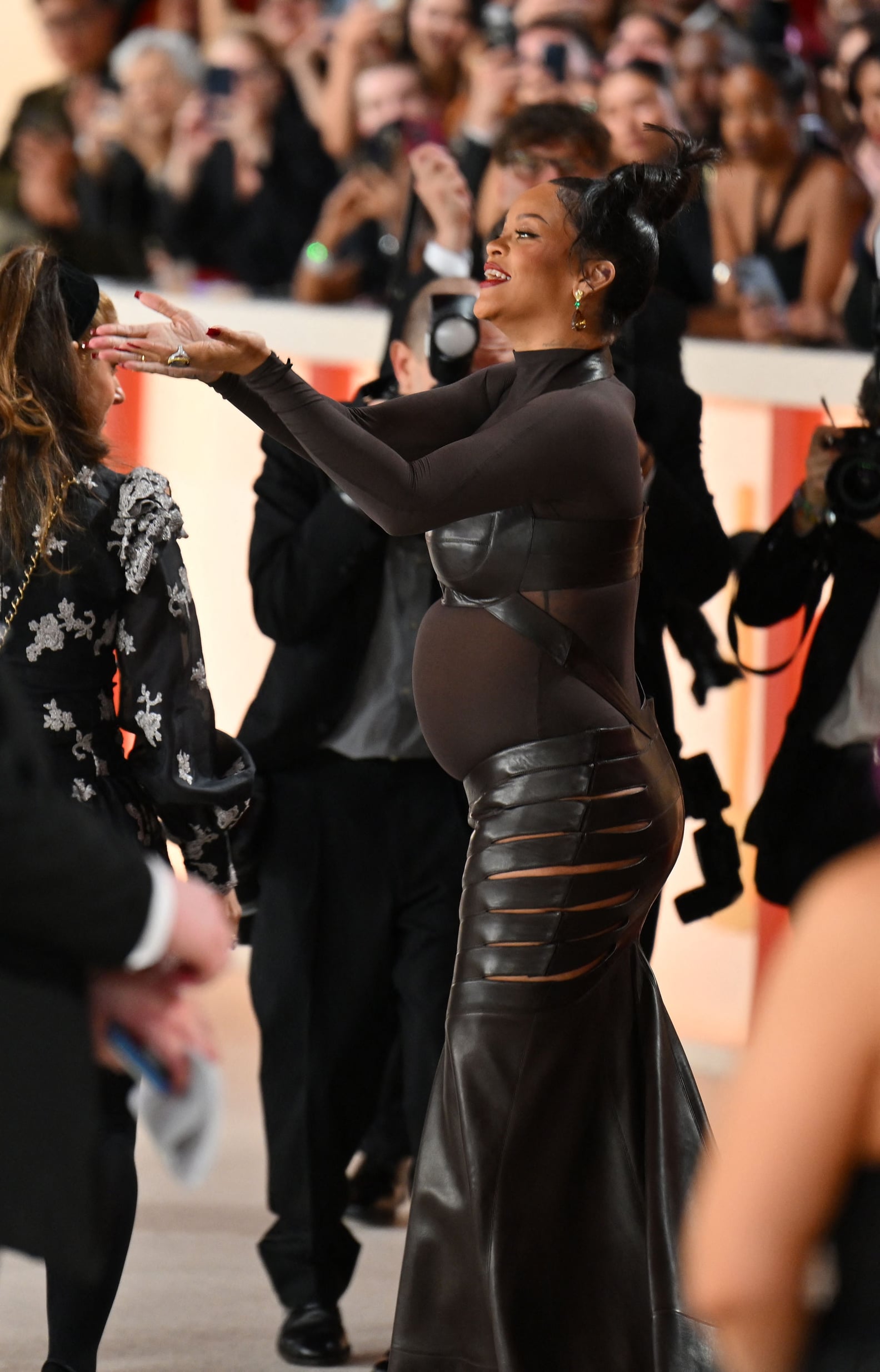 Rihanna's Alaïa Dress at the 2023 Oscars | PS Fashion