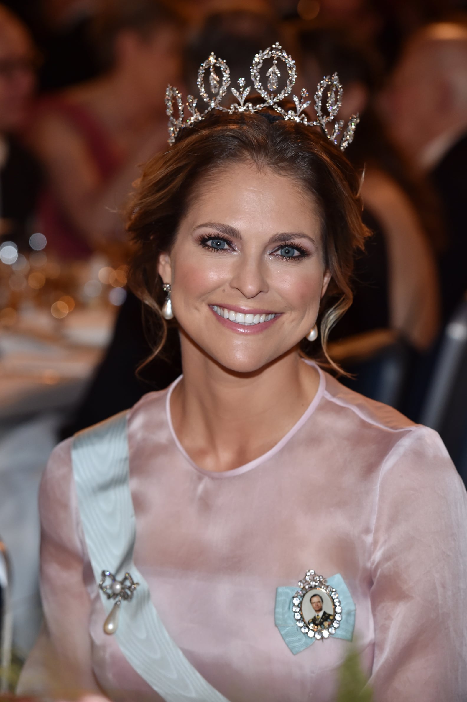 Sweden's Princesses at the Nobel Prize Banquet 2016 | PS Fashion