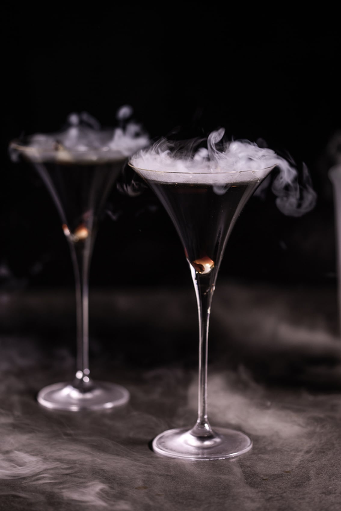 20 Easy Halloween-Themed Cocktail Recipes | PS Food