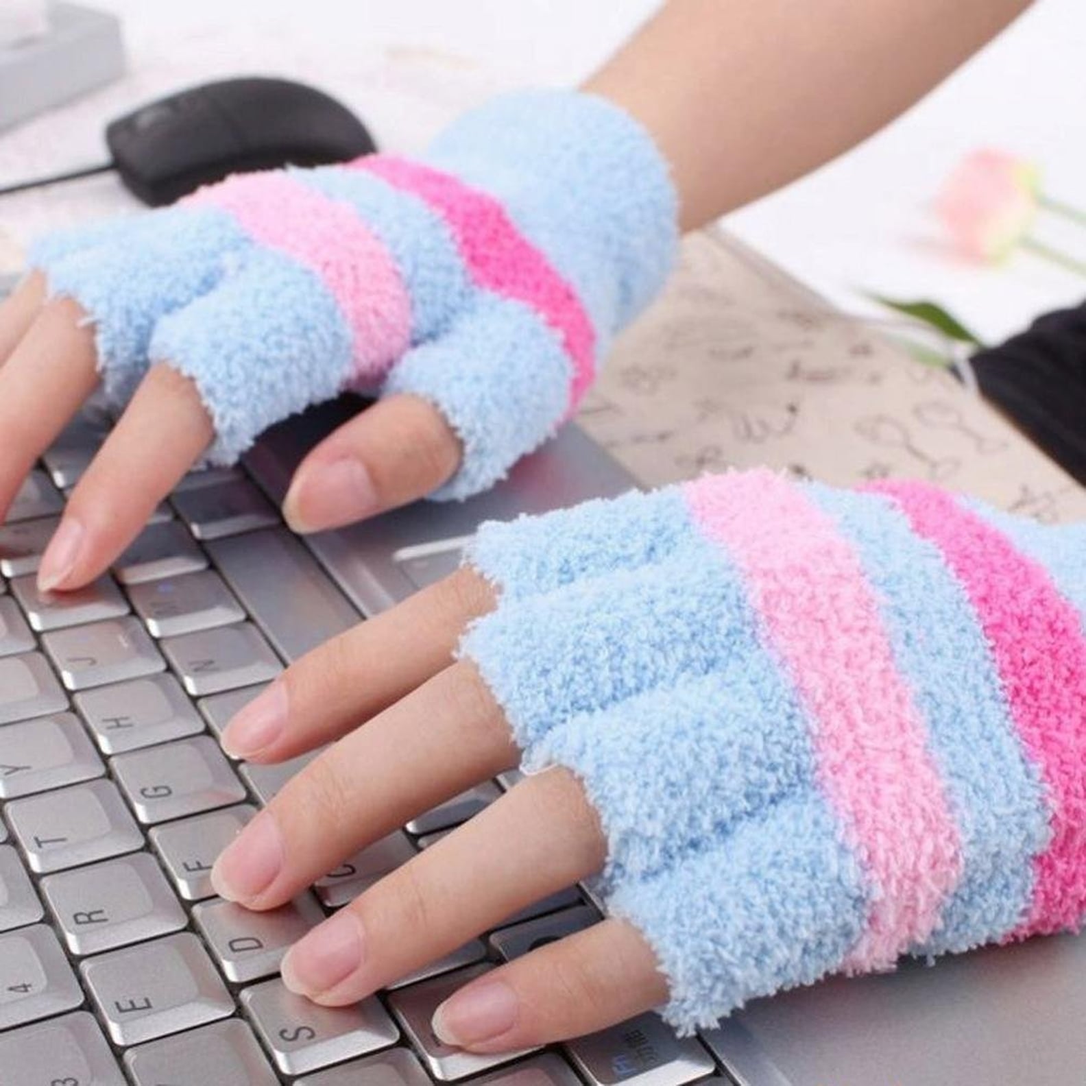 Products That Will Help You Stay Warm in a Cold Office | PS Love