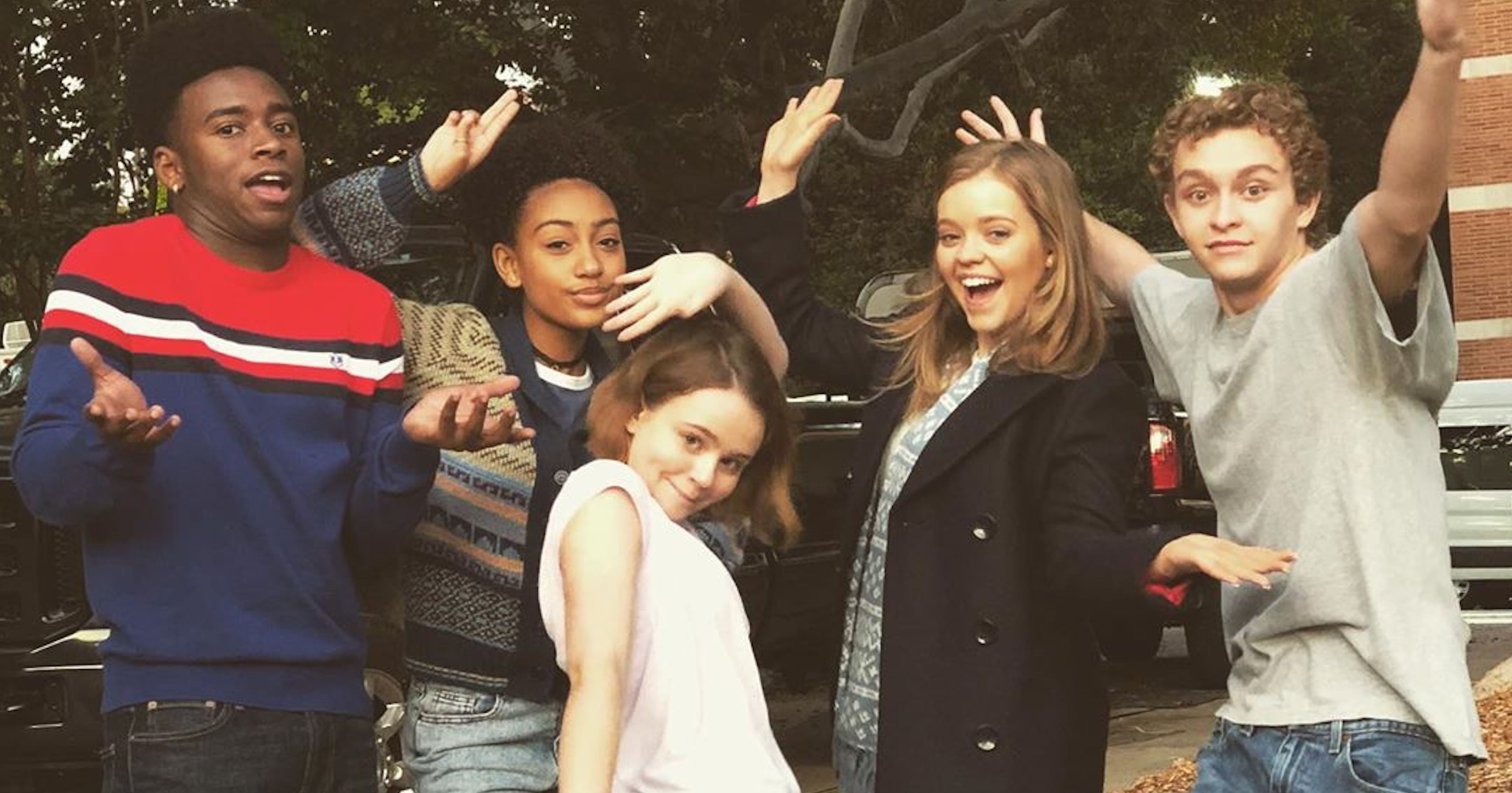 Pictures of the Little Fires Everywhere Cast Hanging Out | PS Celebrity